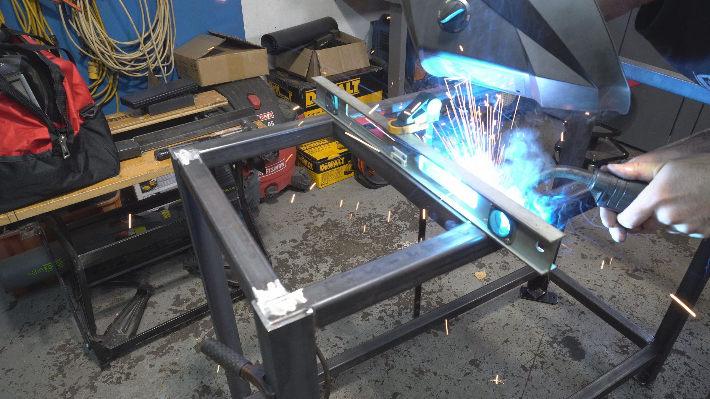 Building a Sturdy Lathe Stand : 6 Steps (with Pictures) - Instructables