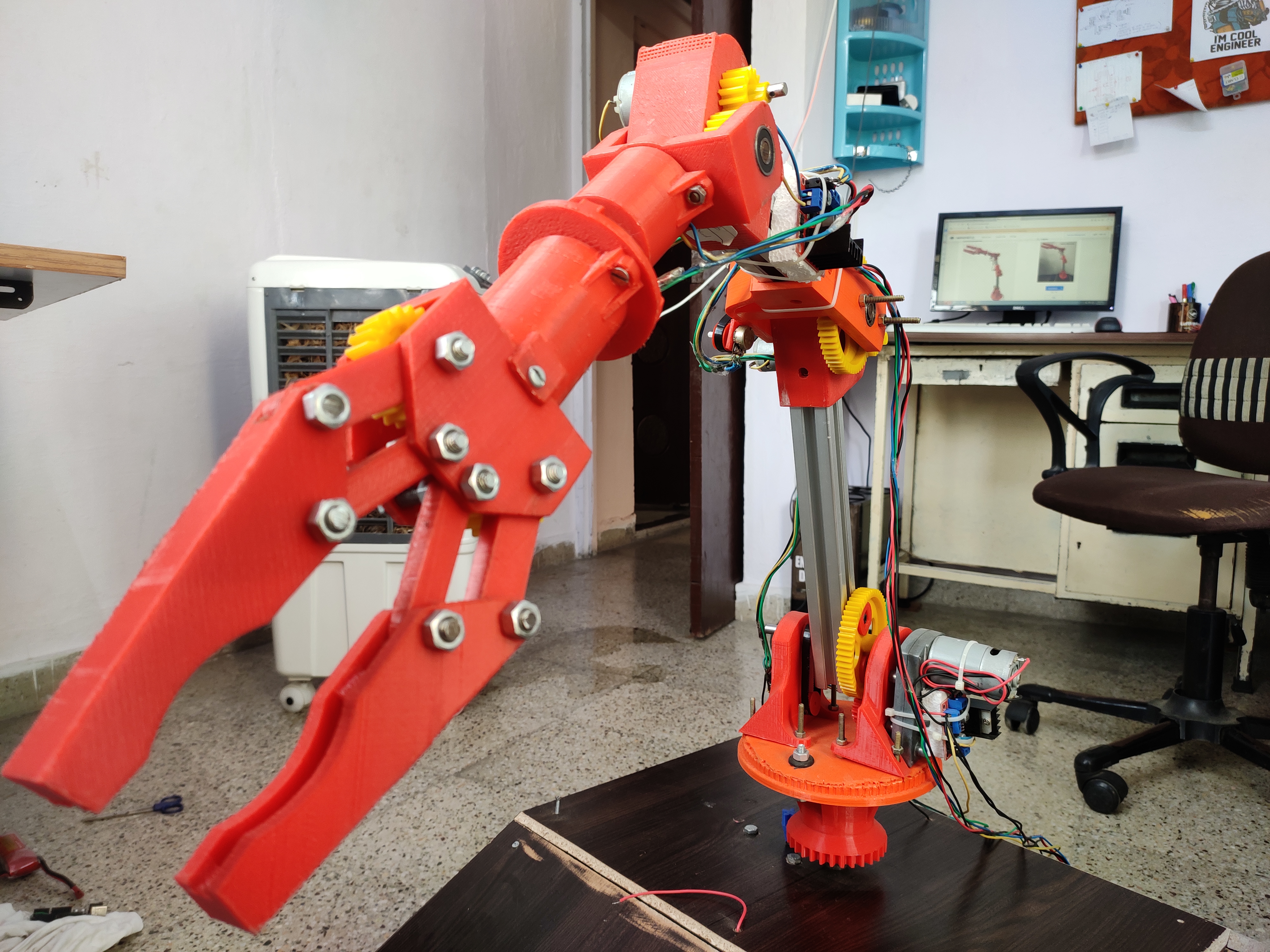 Moslty 3D-printed Robotic Arm That Mimics Puppet Controller : 11 Steps ...
