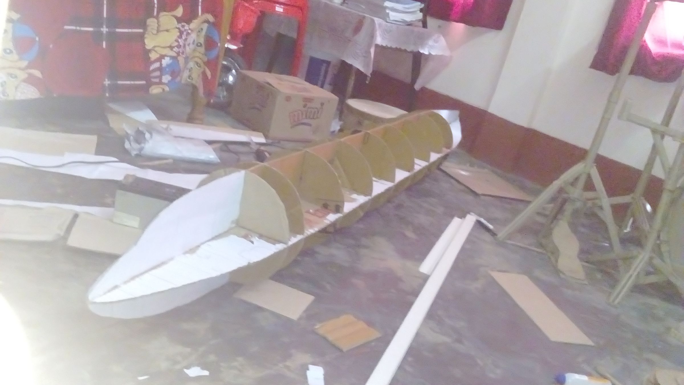 Boeing 737-800 Build Out of CARDBOARD : 9 Steps (with Pictures ...