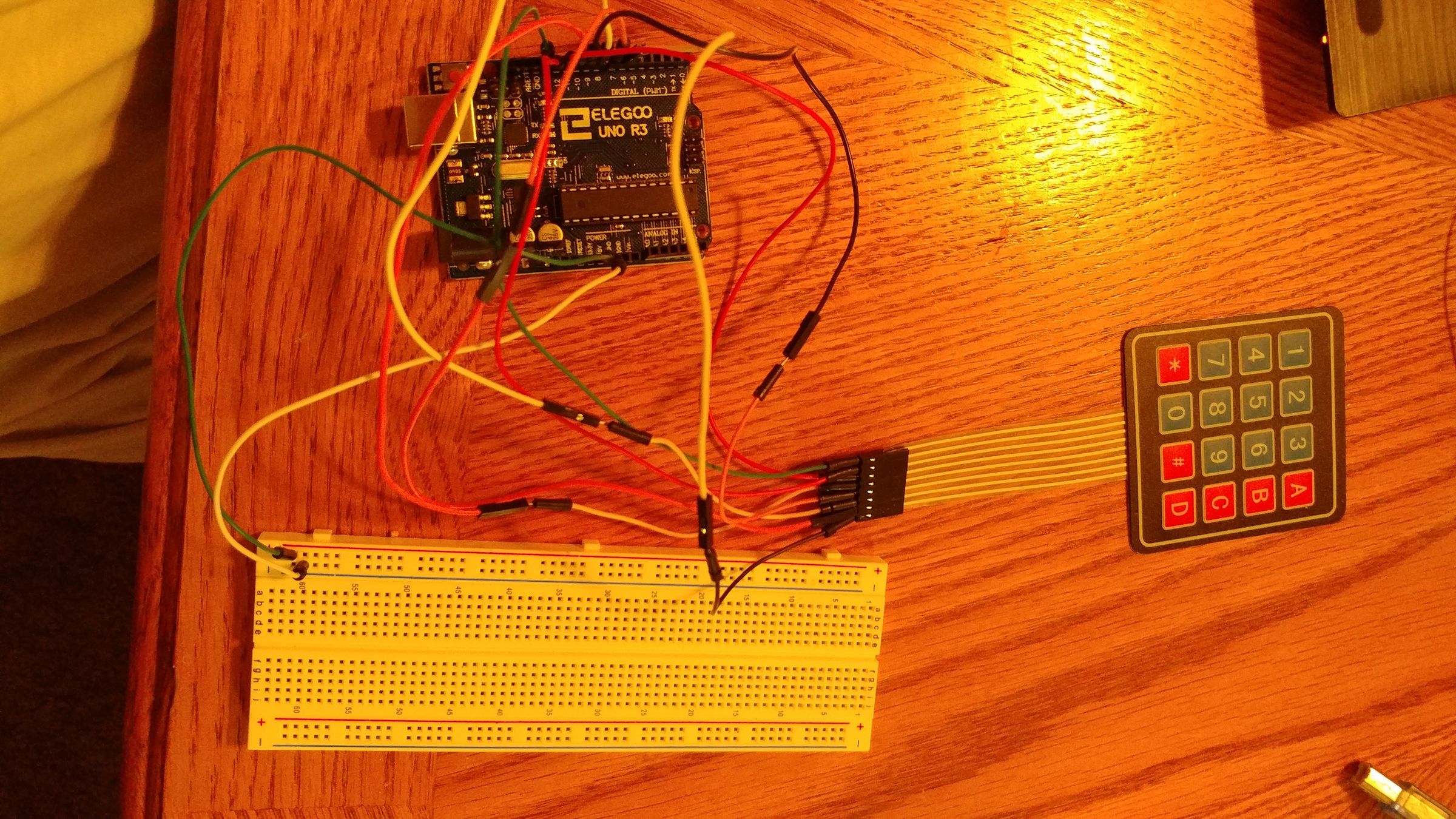 Servo Positoning With a Keypad : 3 Steps - Instructables