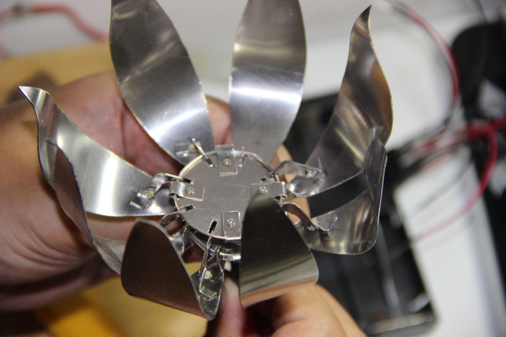 Mechanical Flower : 9 Steps (with Pictures) - Instructables