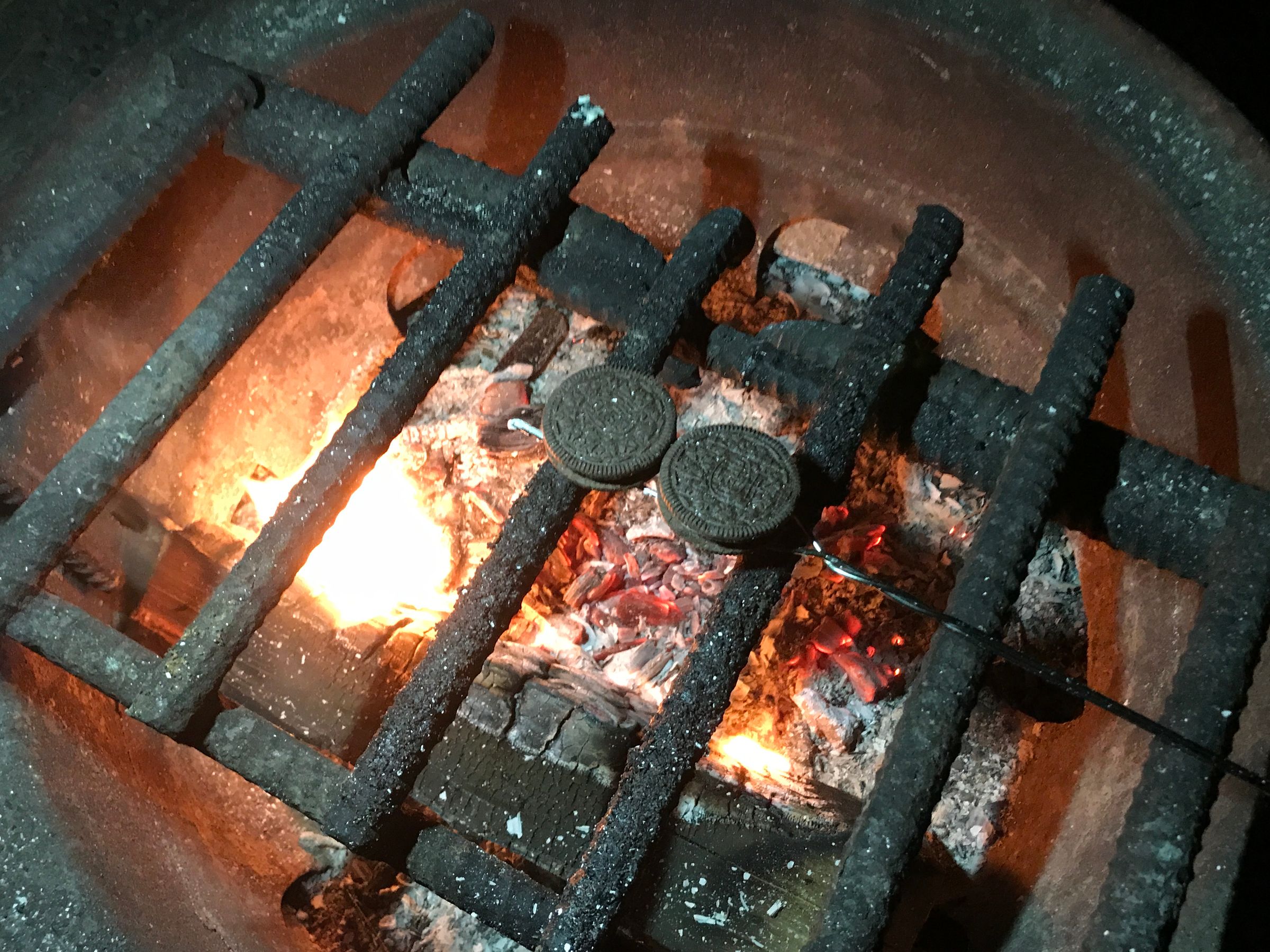 Flame Grilled Oreo Cookies - S'Mores Are Gonna Hate This One. : 3 Steps ...