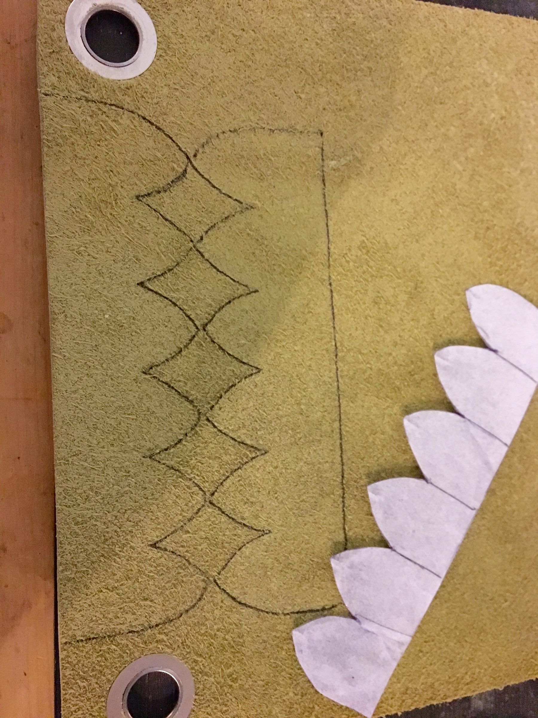 Leather Mini Dragon Scale Bracelet : 9 Steps (with Pictures ...