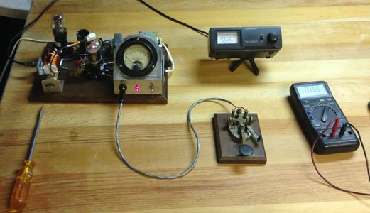 40M QRP Transmitter Using a 6CU6 Tube : 4 Steps - Instructables