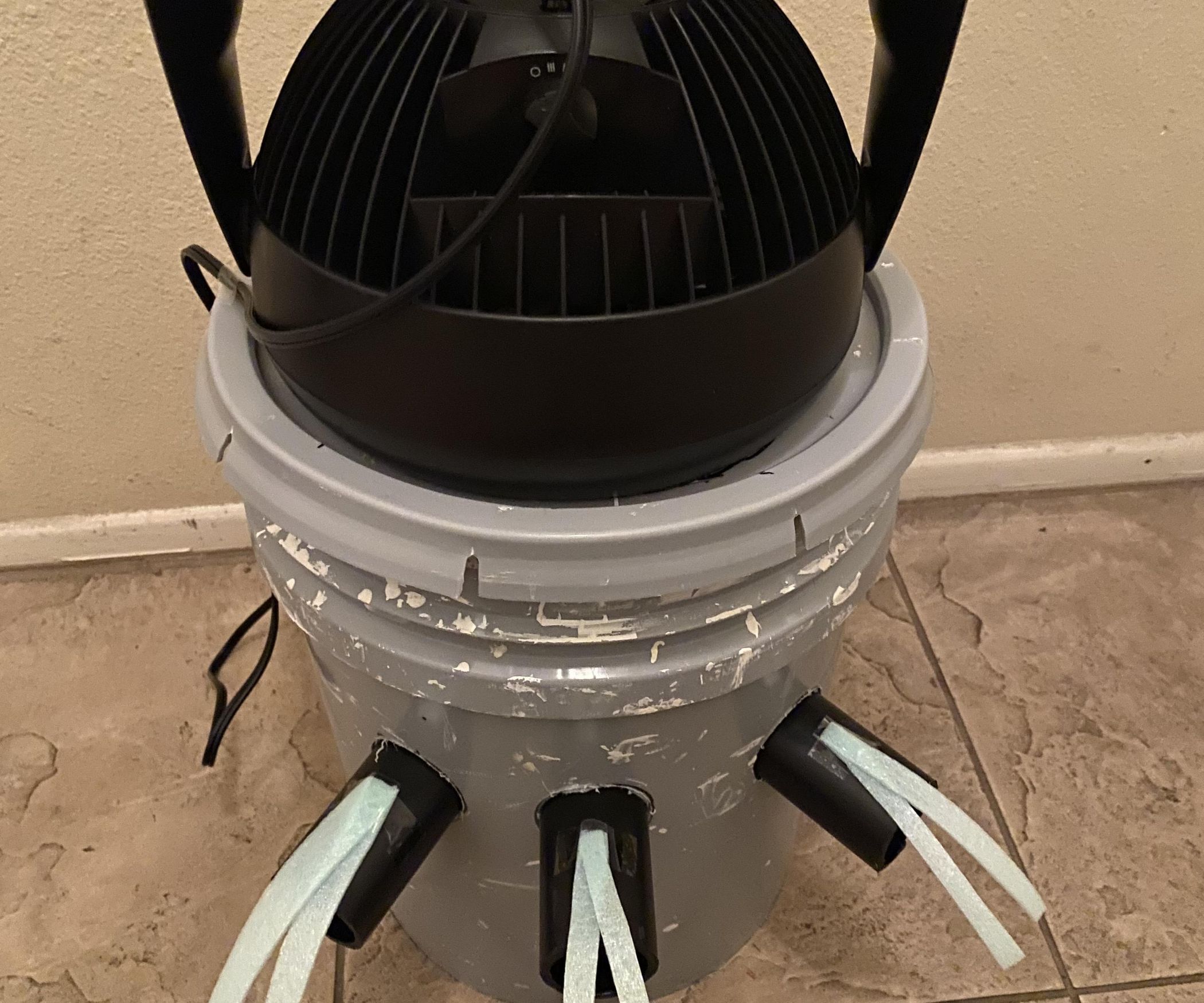 5 Gallon Bucket AC : 5 Steps - Instructables