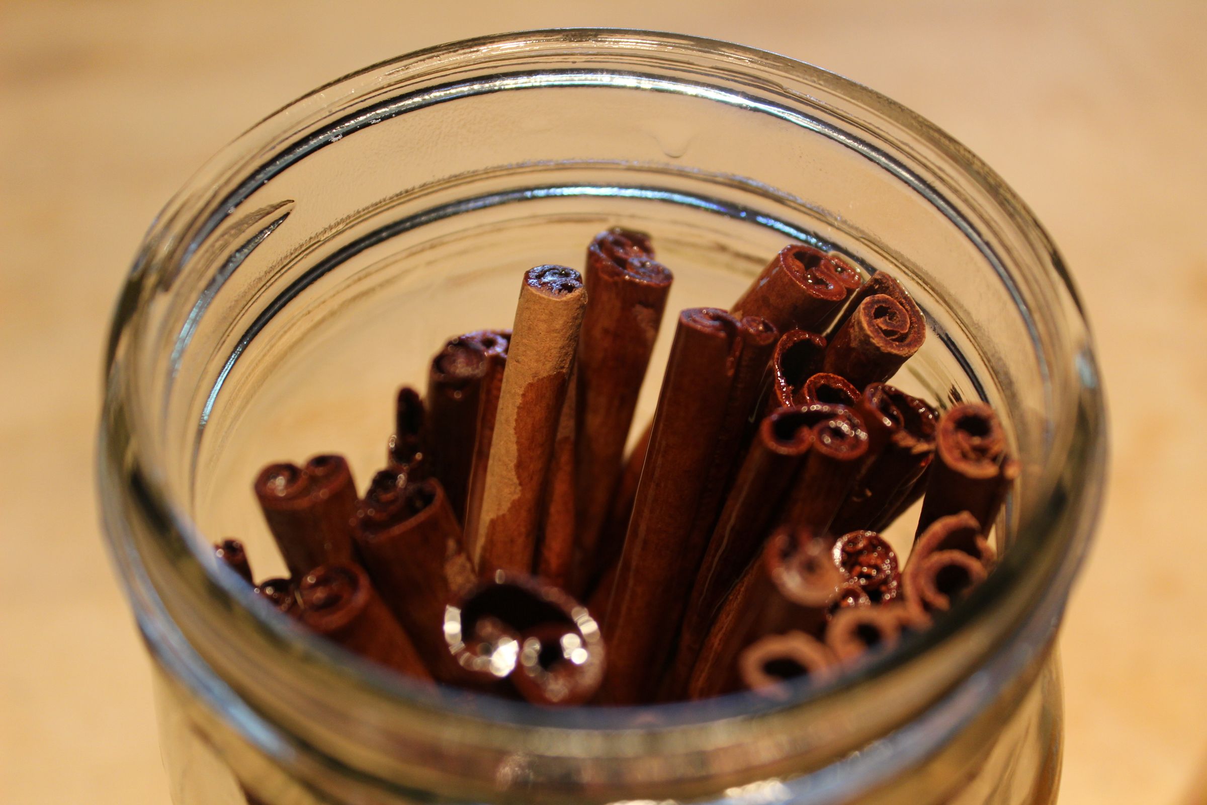 Make Homemade Cinnamon Oil : 4 Steps (with Pictures) - Instructables