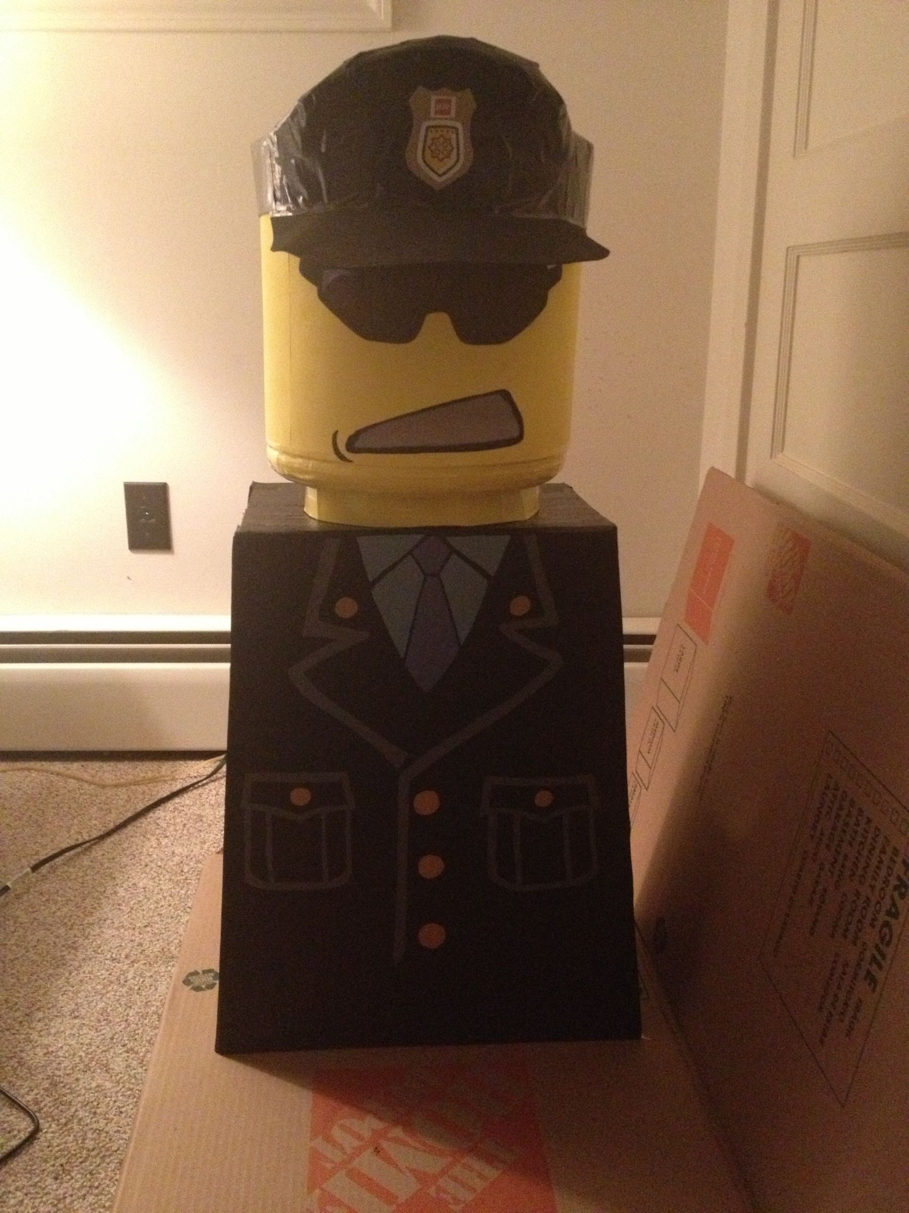 LEGO Man Costume : 5 Steps (with Pictures) - Instructables