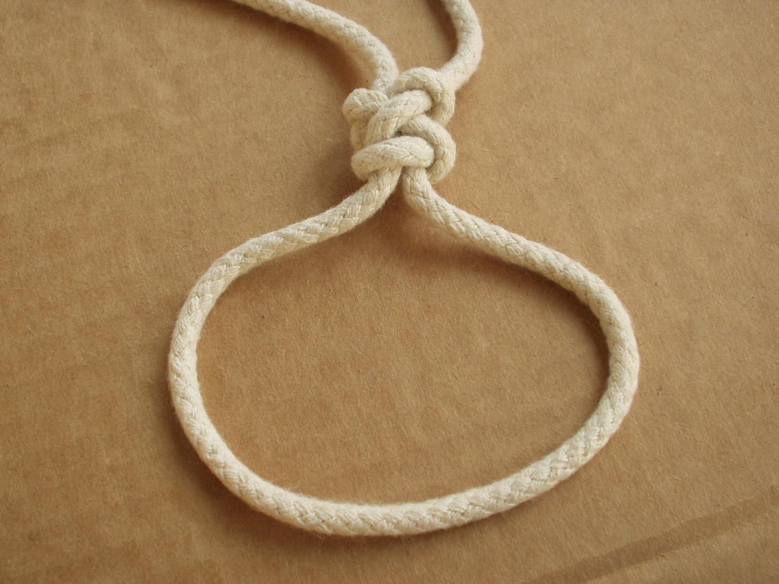 Zipper Pull/Lanyard : 6 Steps - Instructables