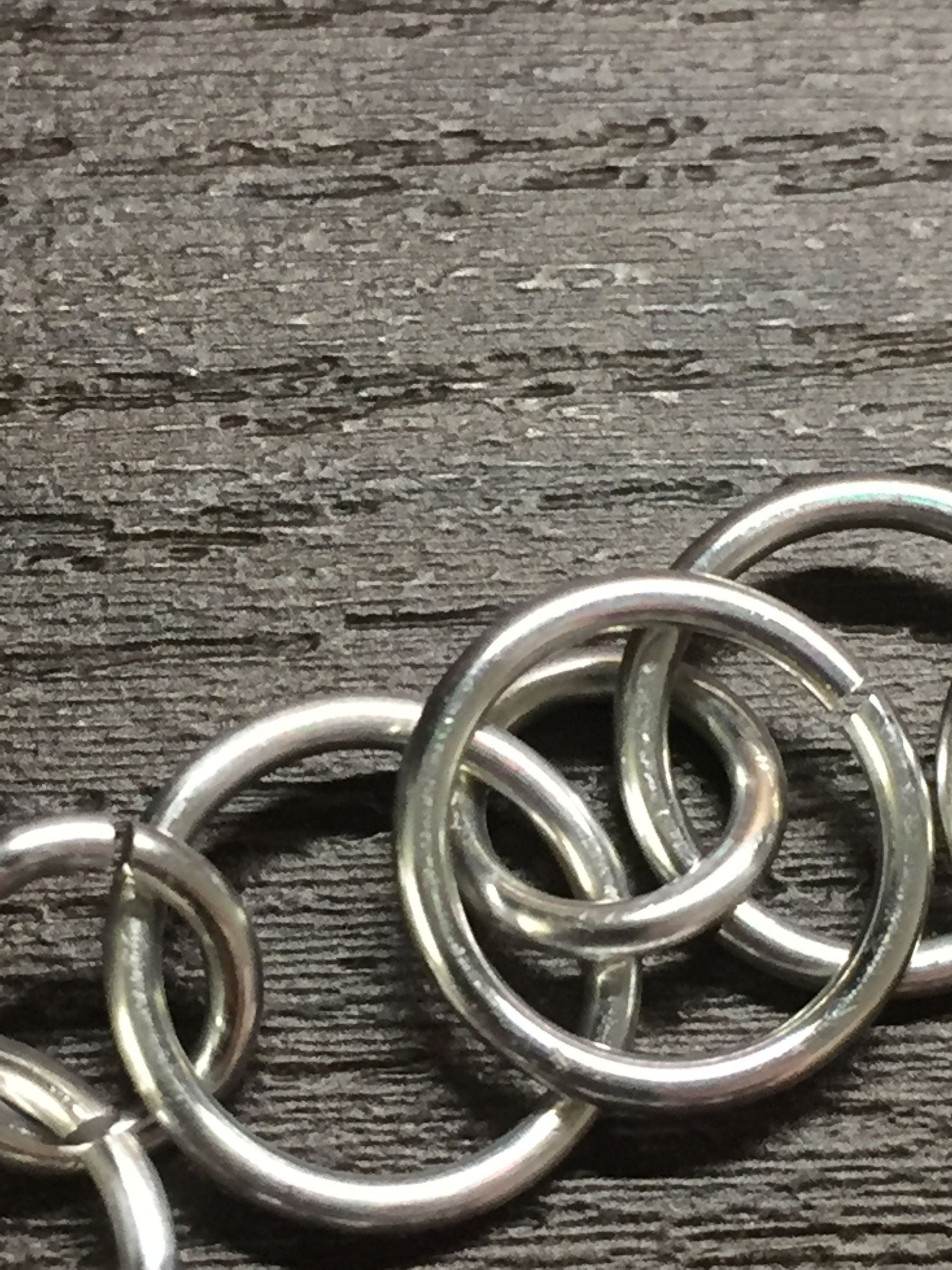 Dragon Scale Chain Mail Bracelet : 7 Steps (with Pictures) - Instructables