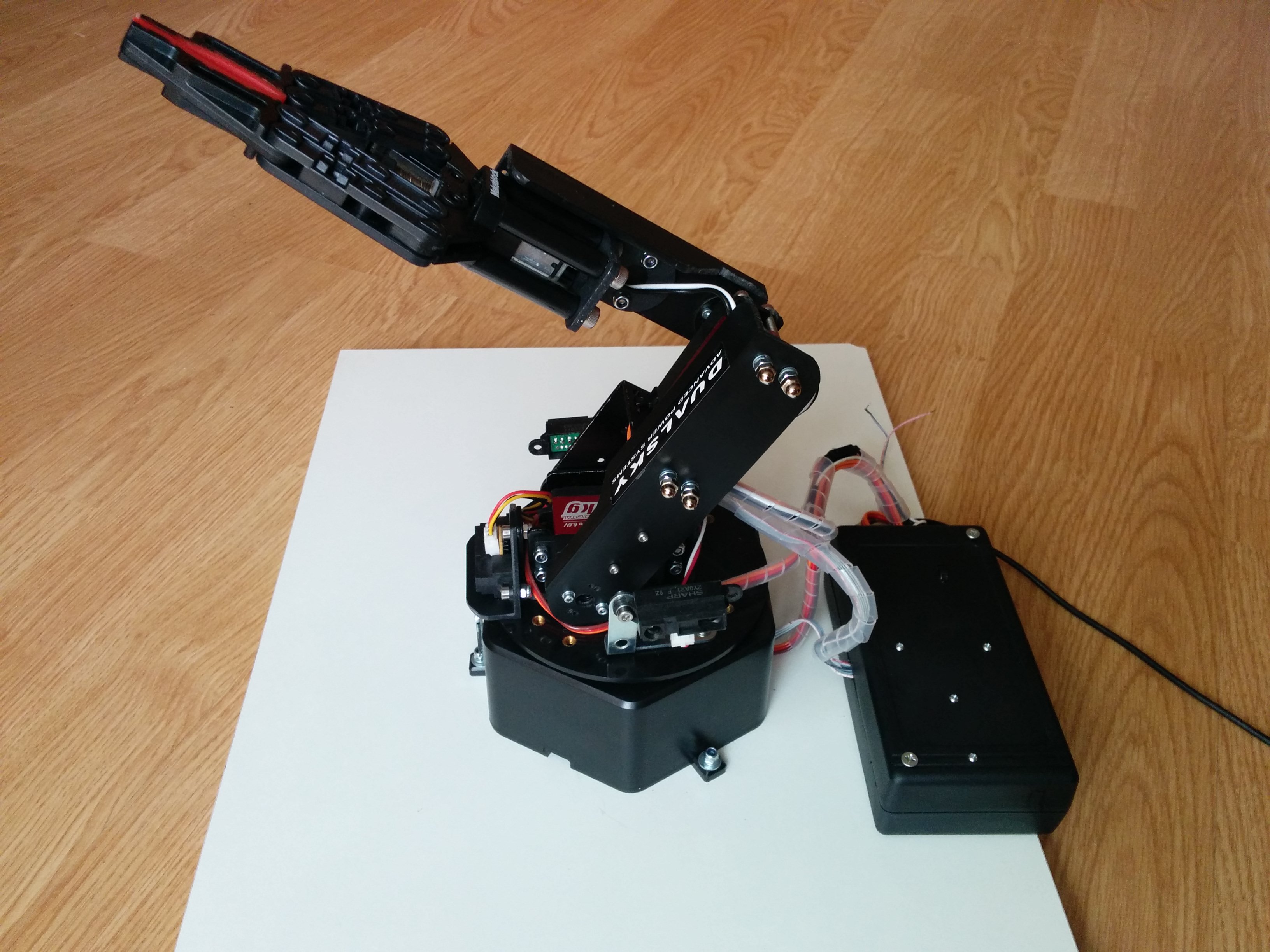 Remote Controlled Smart Robotic Arm : 6 Steps - Instructables