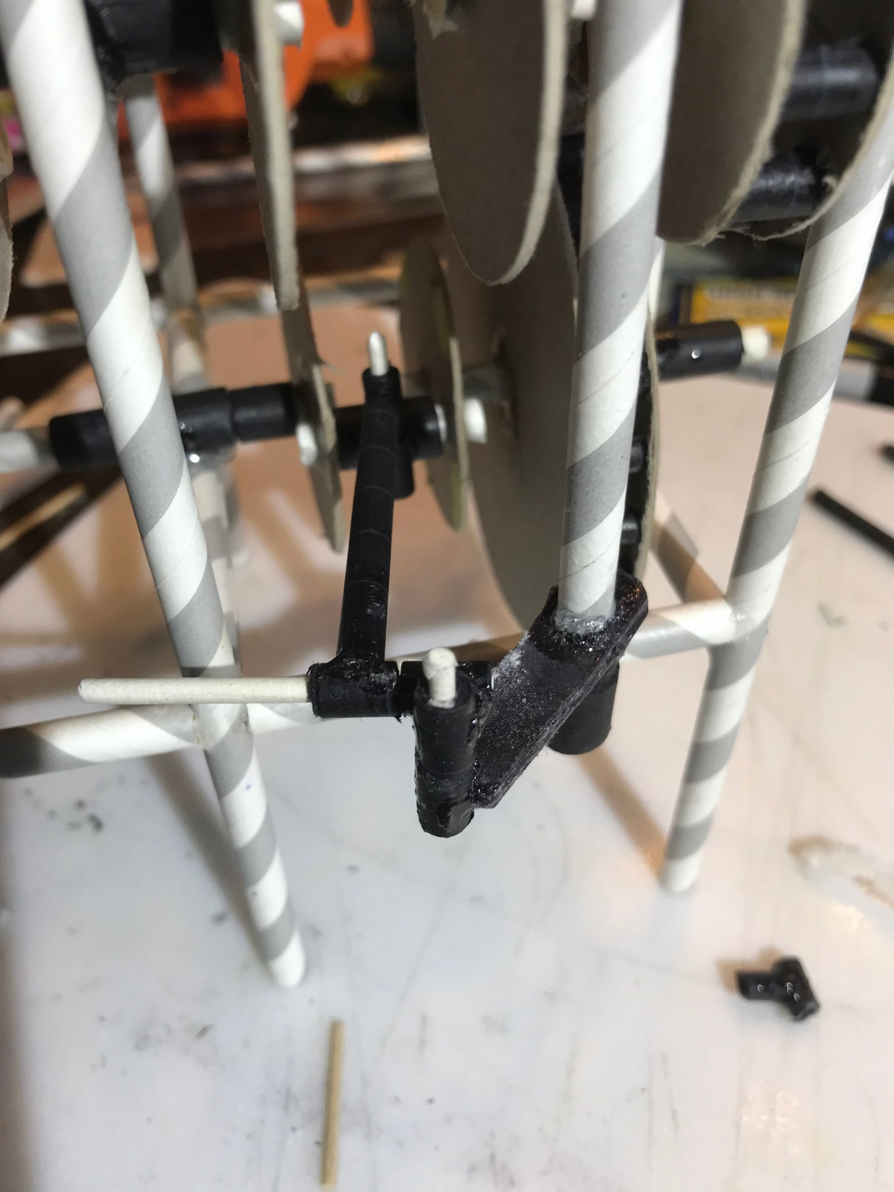 Paper Animatronic Dragonfly : 11 Steps (with Pictures) - Instructables