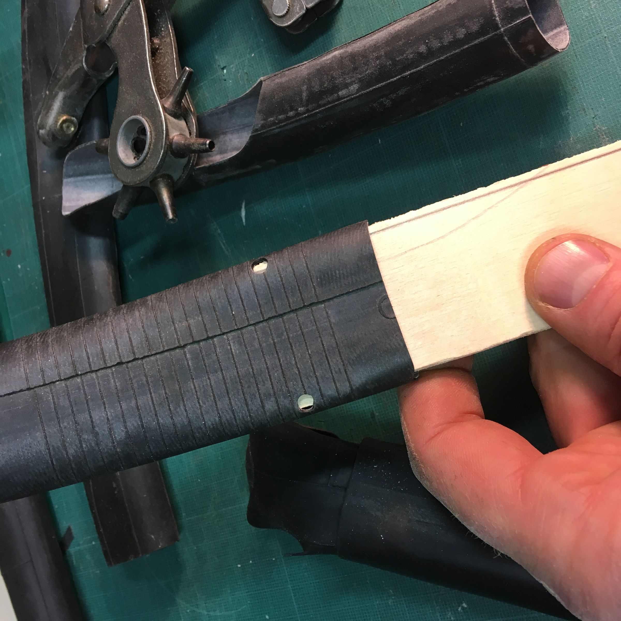 Bike Tube Leatherman Sheath : 5 Steps (with Pictures) - Instructables