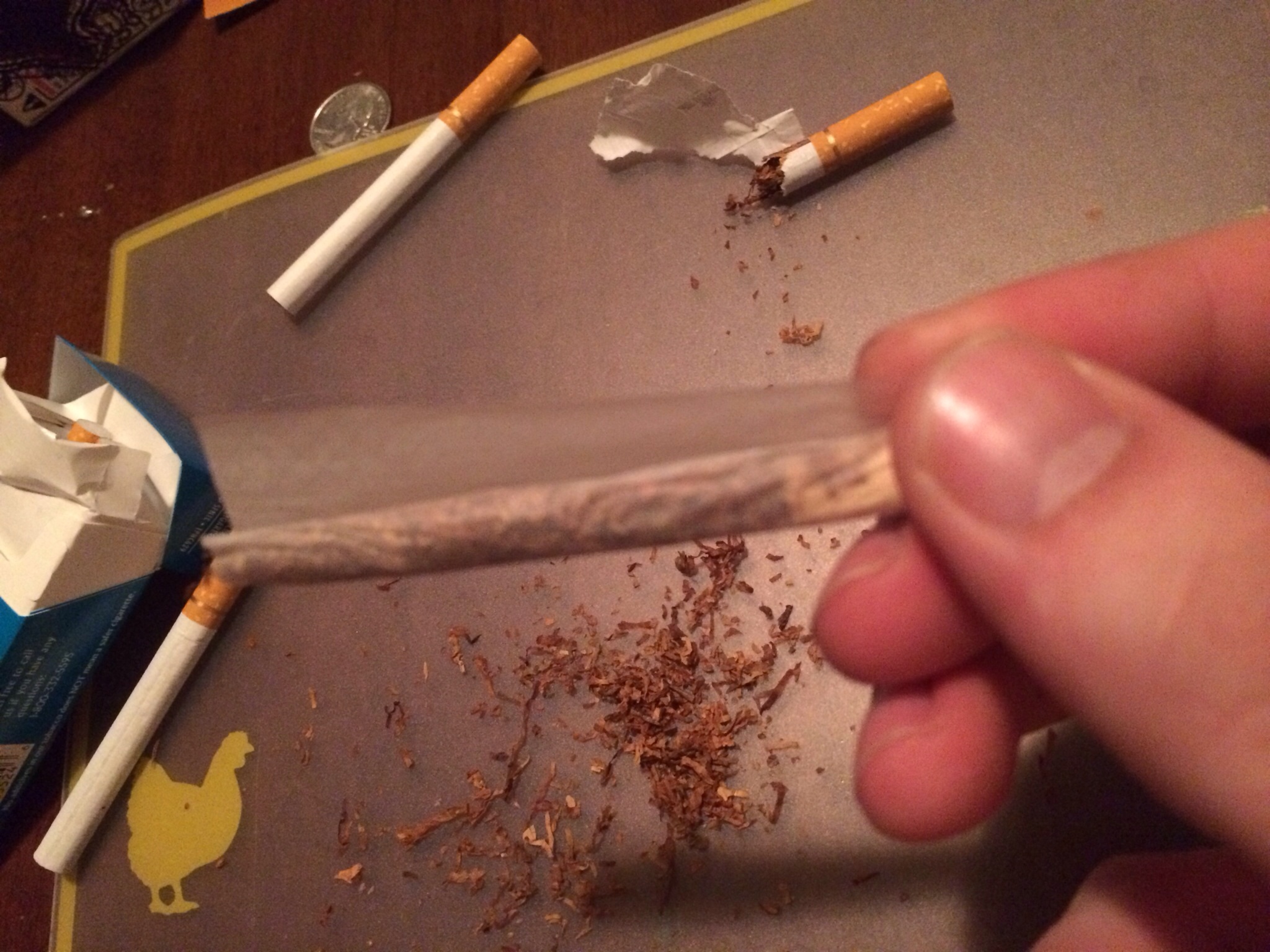 How to Roll a Cigarette (18+) : 6 Steps - Instructables