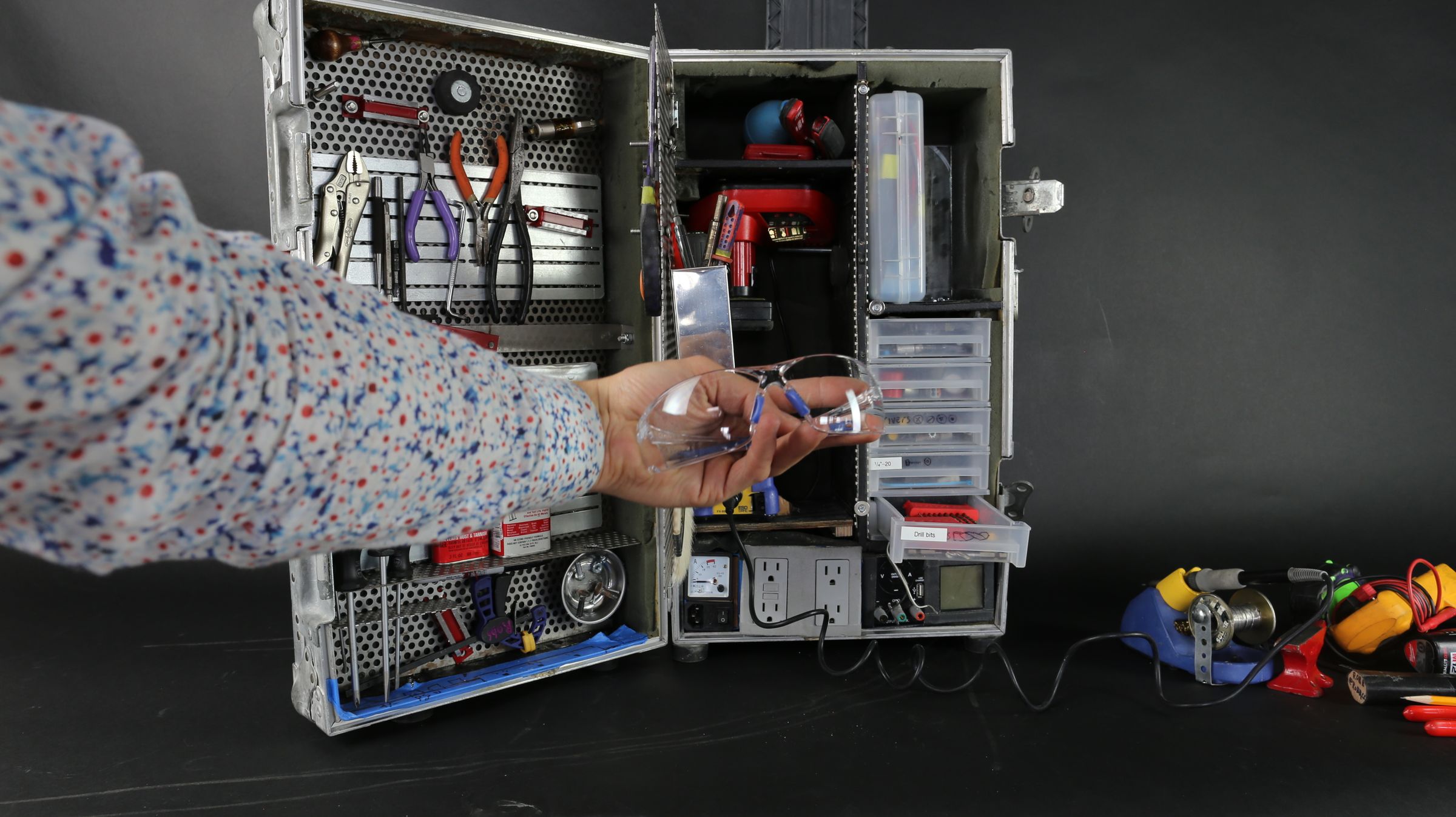 Flight-case Toolbox and Workstation : 20 Steps (with Pictures ...