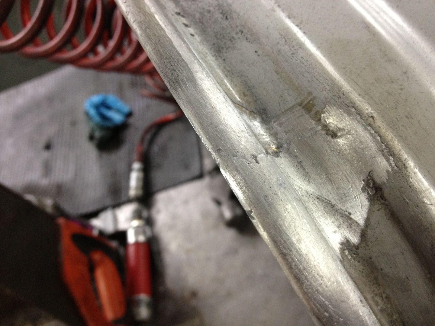 How to Repair a Cracked Alloy Wheel : 4 Steps - Instructables