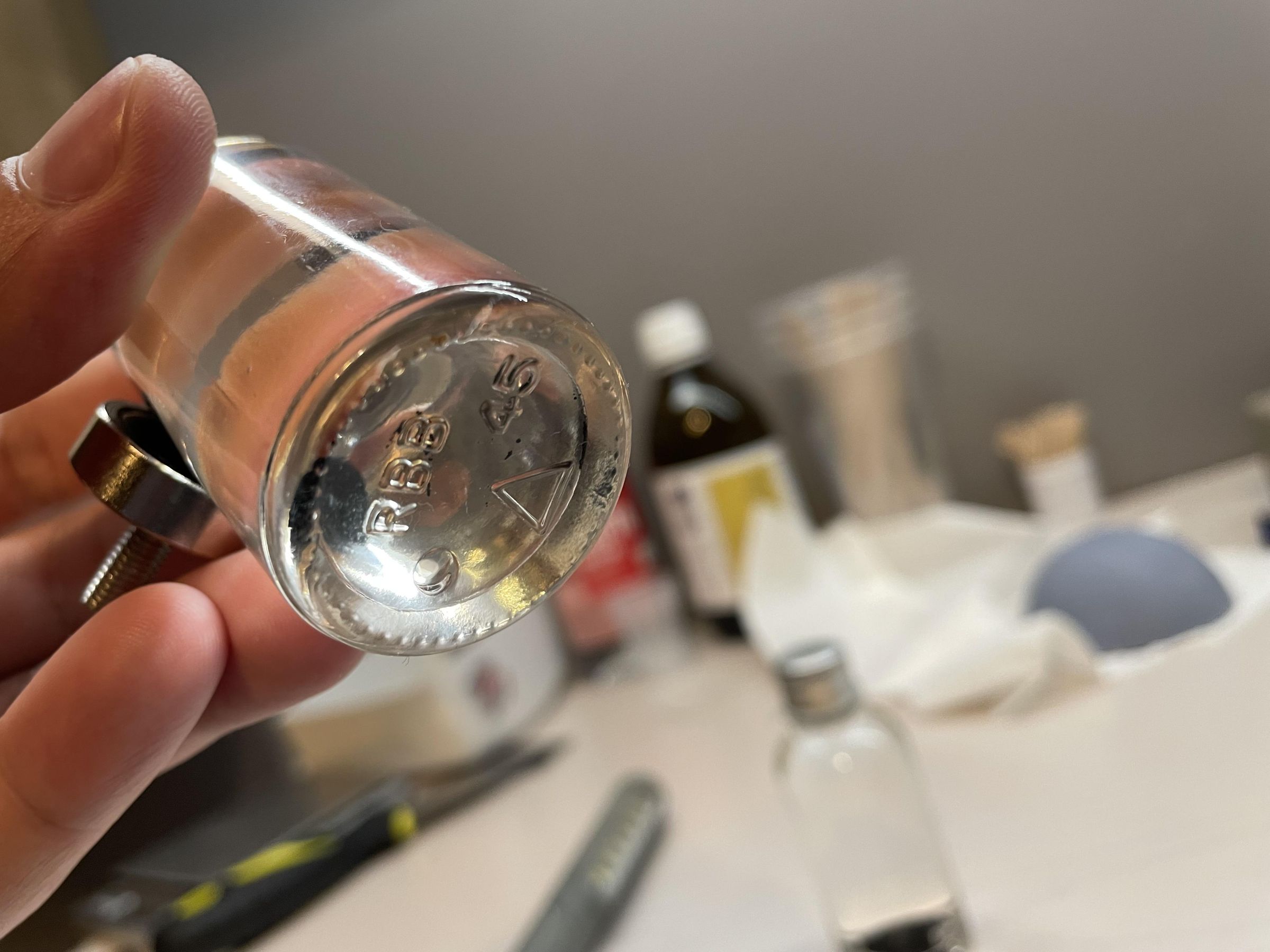 Really Beautiful Swimming Ferrofluids : 7 Steps (with Pictures ...