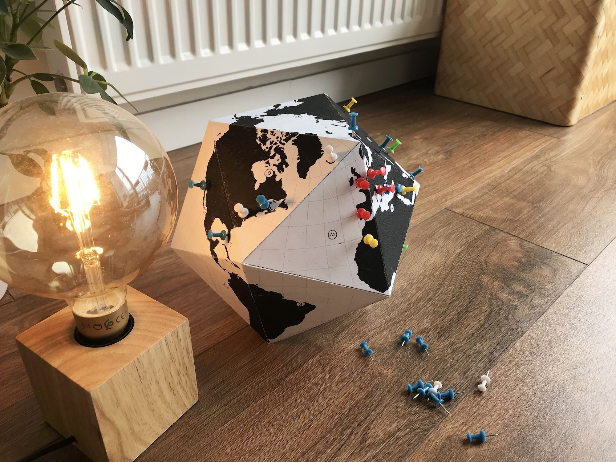 Easy Paper Desk World Globe to Highlight All Your Travel Destinations ...