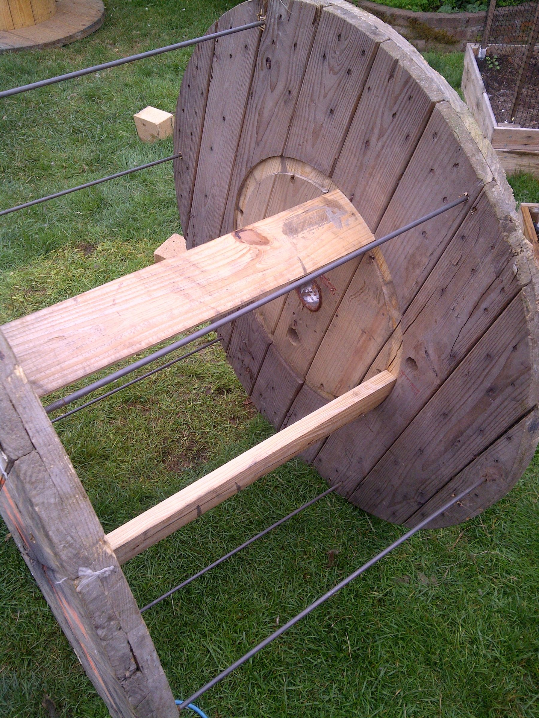 Cable Spool Duck House : 7 Steps (with Pictures) - Instructables