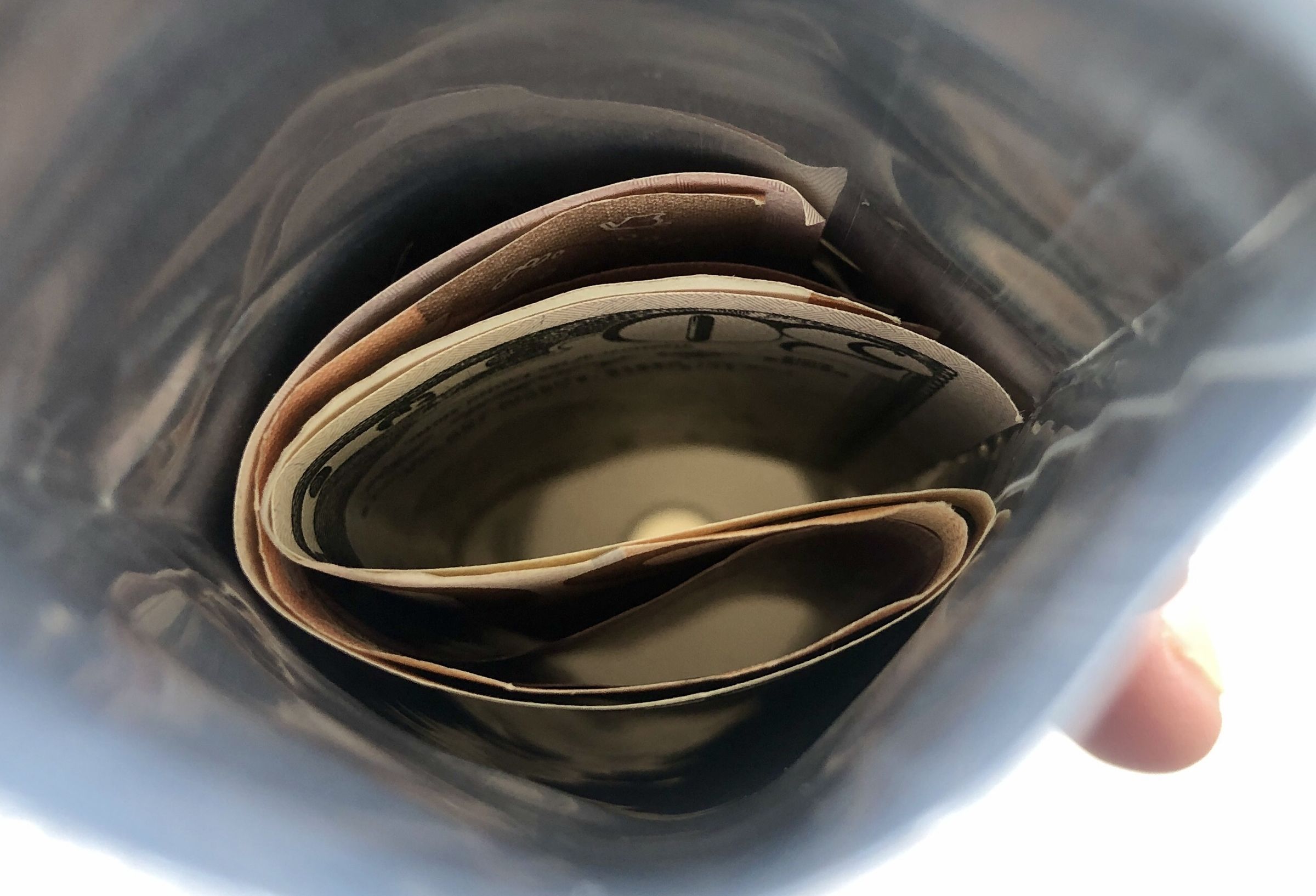 Travel Safe : 4 Steps (with Pictures) - Instructables