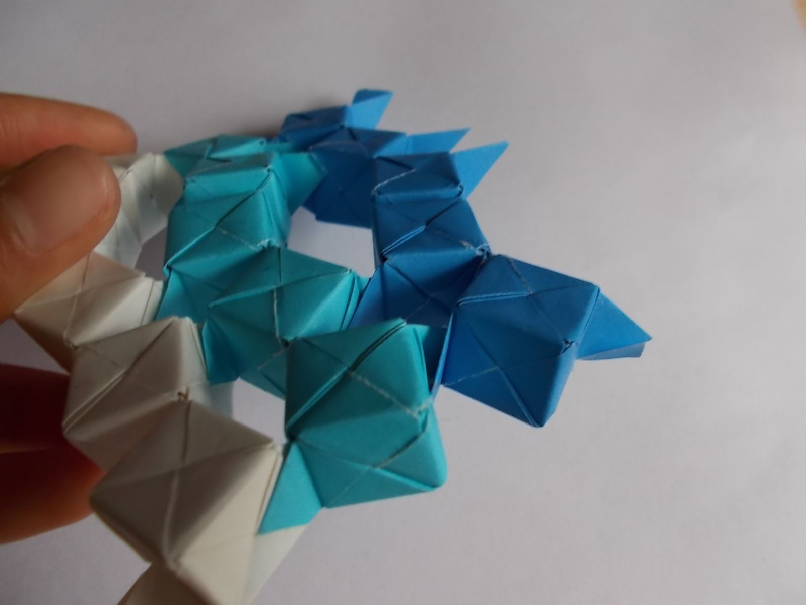 Interactive Origami Sculpture : 45 Steps (with Pictures) - Instructables