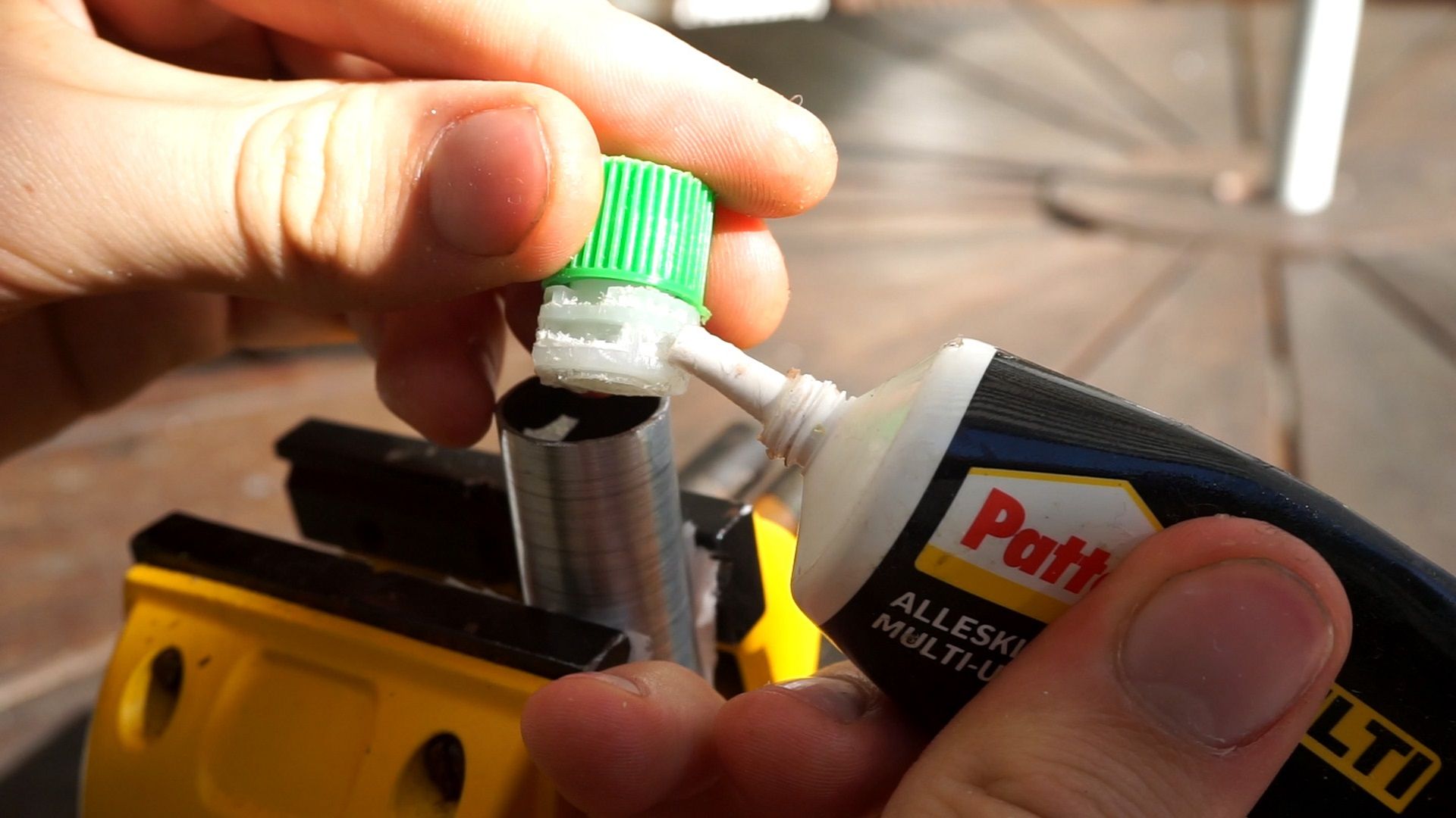 DIY SURVIVAL CONTAINERS FROM CO2 CARTIGES : 8 Steps (with Pictures ...