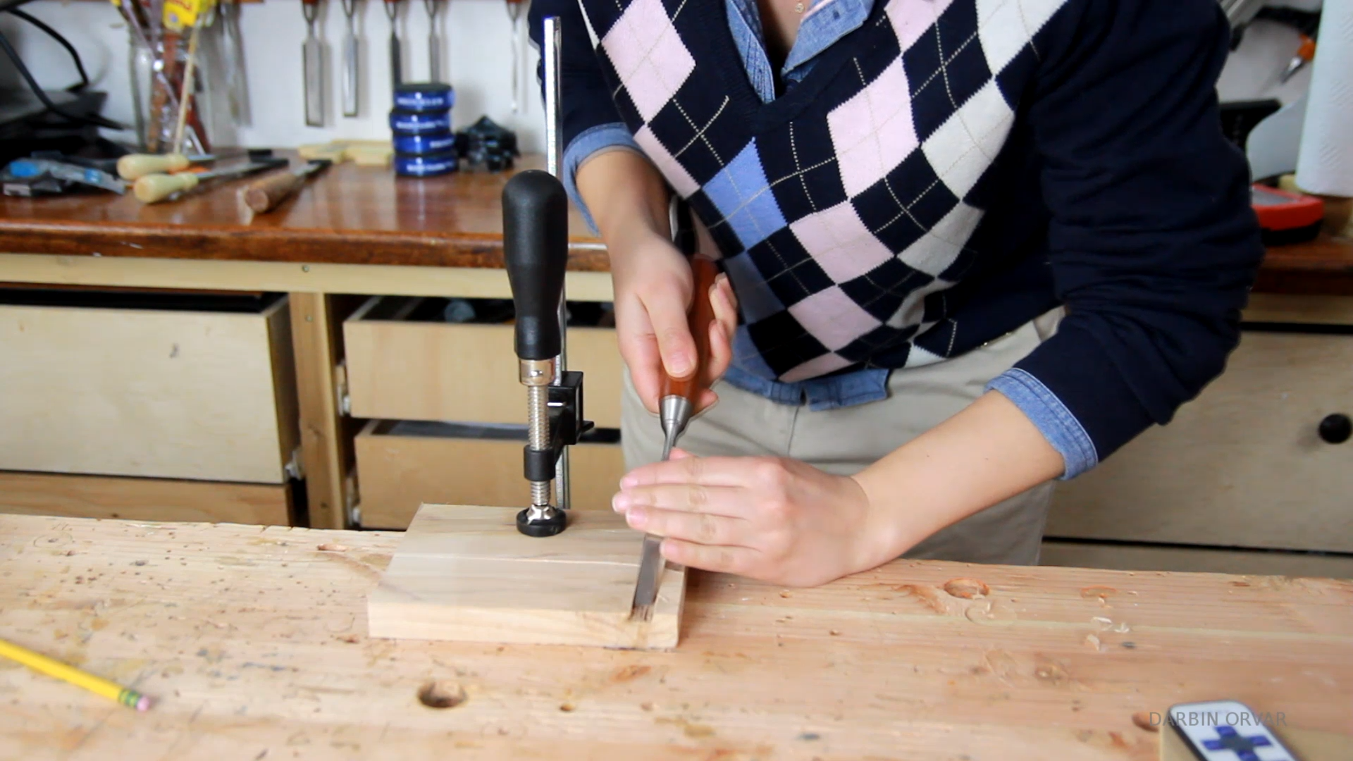 DIY LED Desk Lamp W/ Strip Lights : 8 Steps (with Pictures) - Instructables