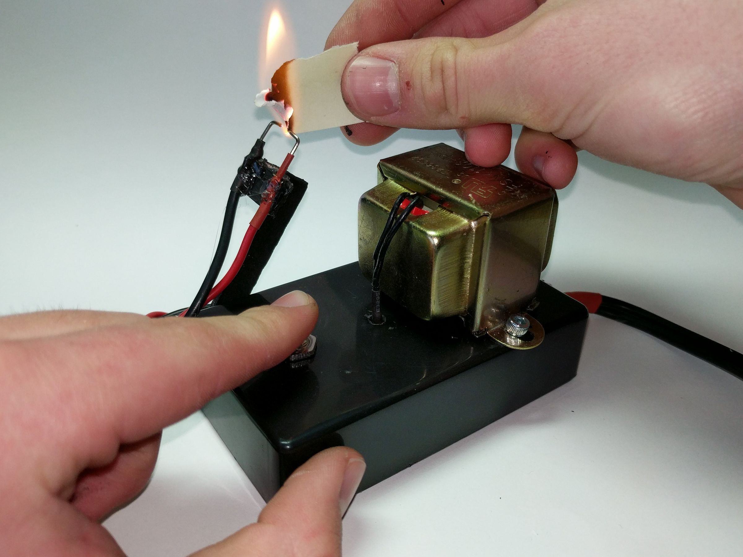 Start Fires With Electricity: DIY Arc Lighter : 11 Steps (with Pictures ...