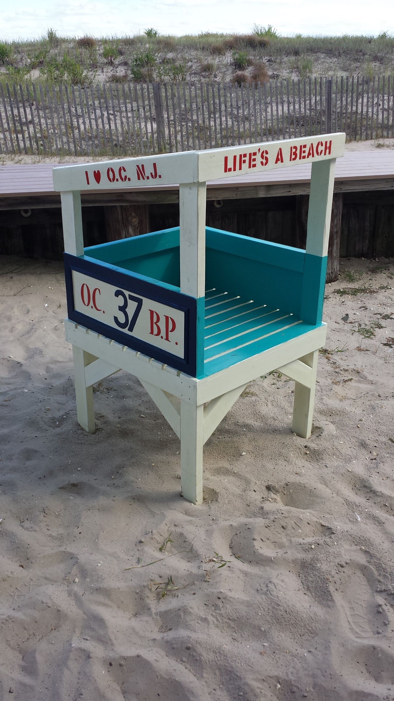 Kid Sized Life Guard Stand : 3 Steps - Instructables