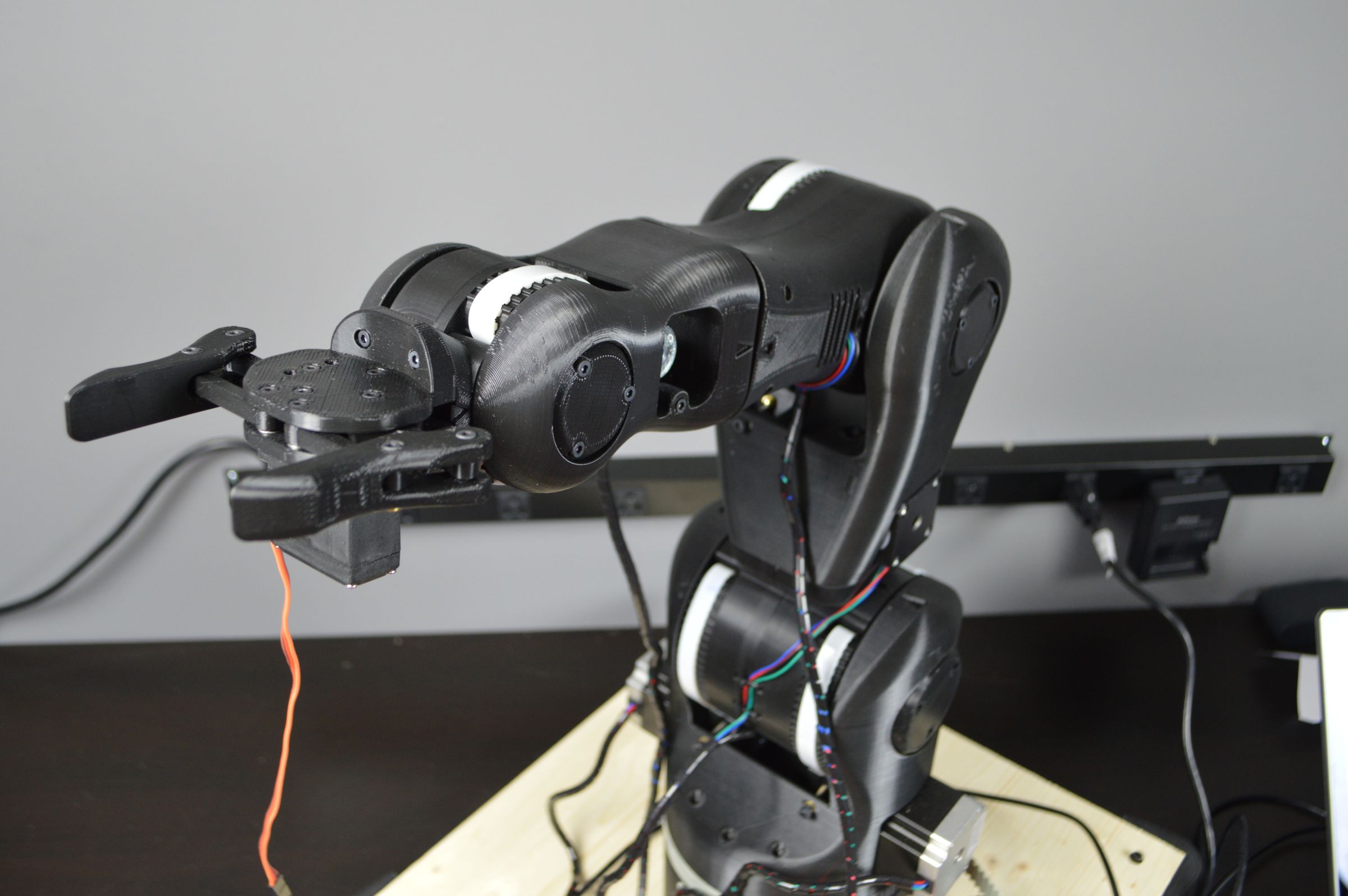 Build a Giant 3D Printed Robot Arm : 83 Steps (with Pictures ...