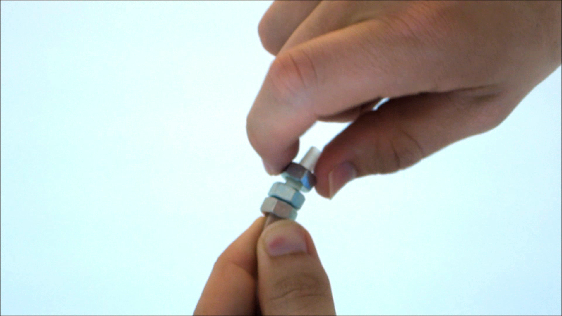 How to Make a Spray Bottle That Works in Any Direction/Position : 5 ...
