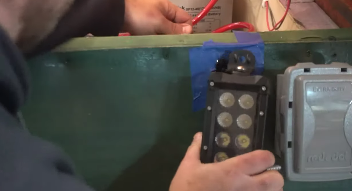 DIY Portable Solar Panel Generator Trailer : 9 Steps (with Pictures ...