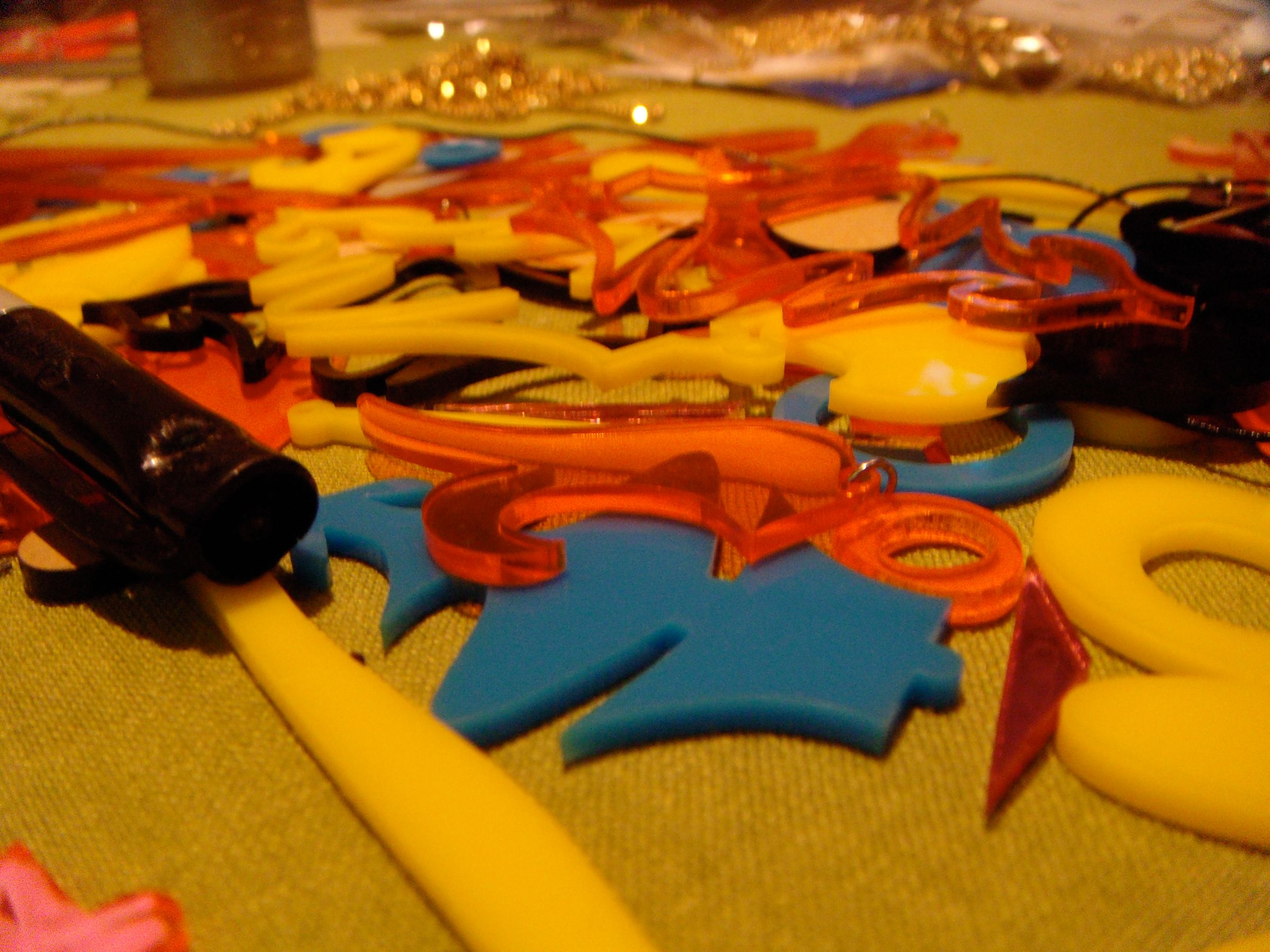 Acrylic Jewelry : 5 Steps (with Pictures) - Instructables