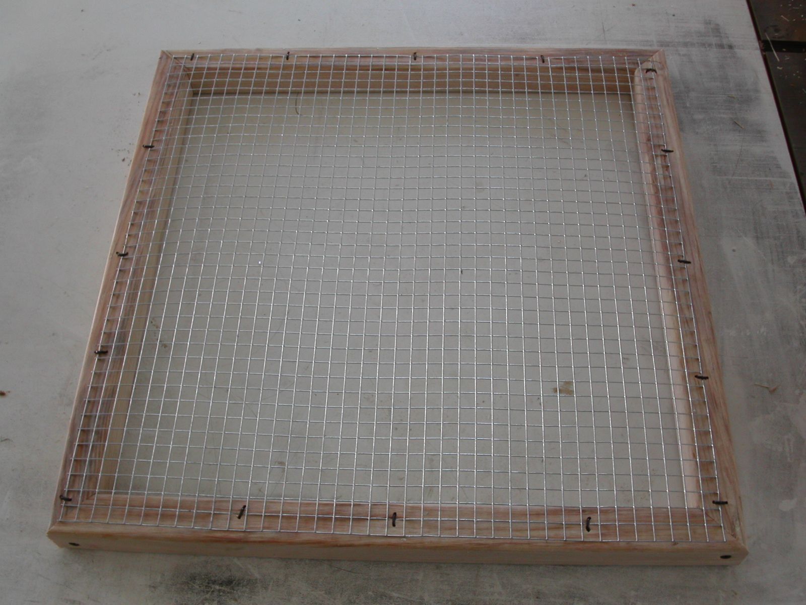 Compost Screen : 6 Steps (with Pictures) - Instructables