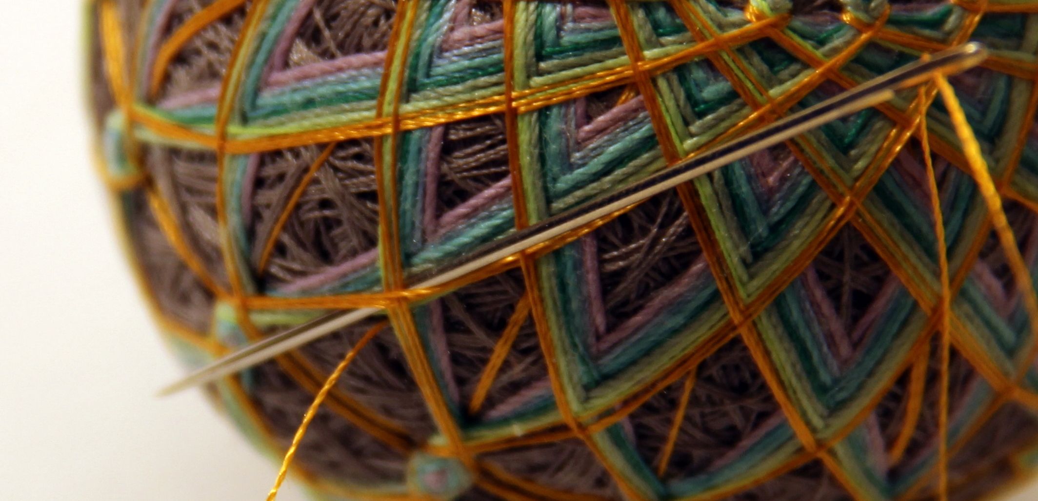 How to Make Temari : 9 Steps (with Pictures) - Instructables