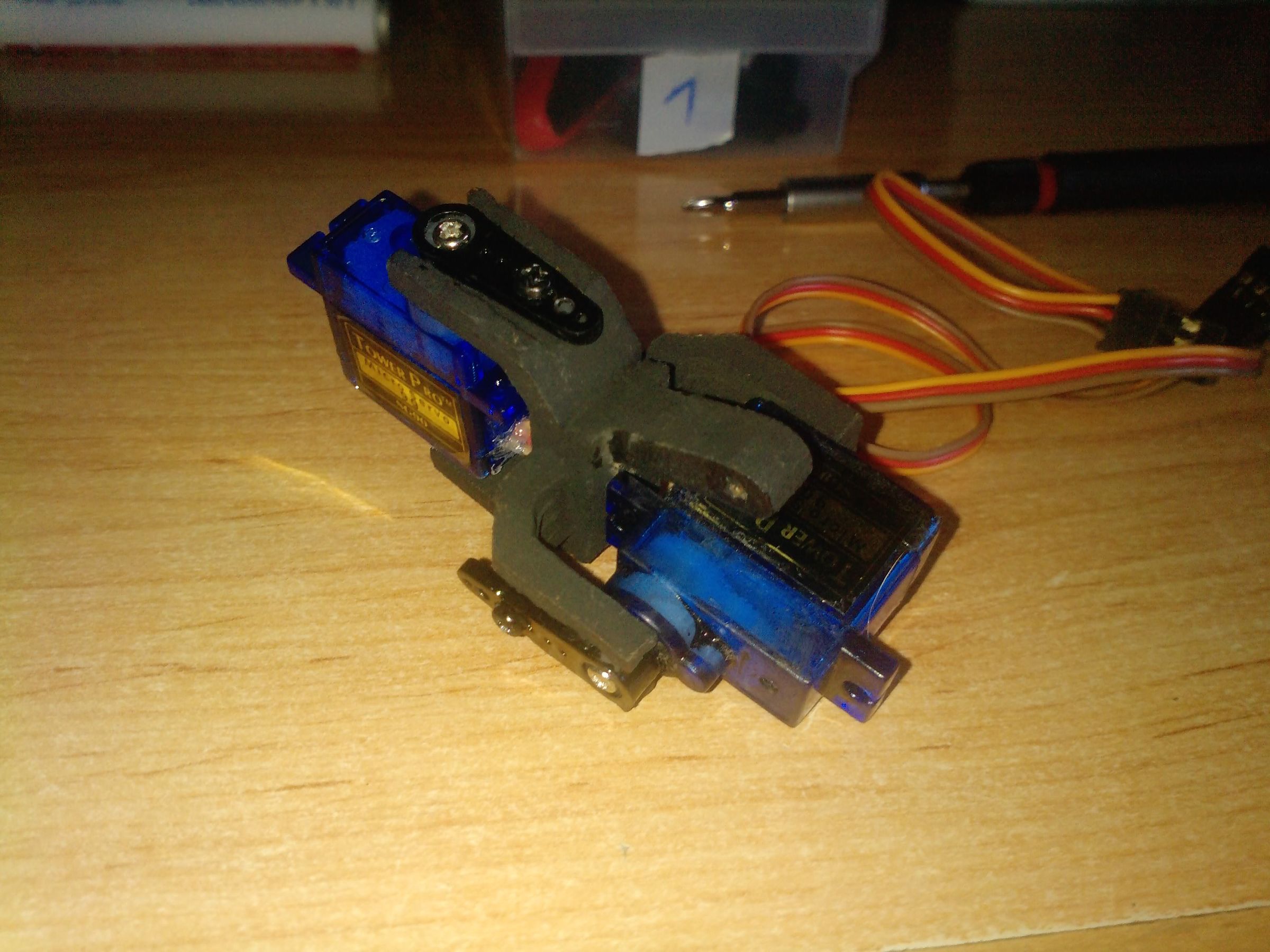 DIY Handmade Hexapod With Arduino (Hexdrake) : 19 Steps (with Pictures) - Instructables