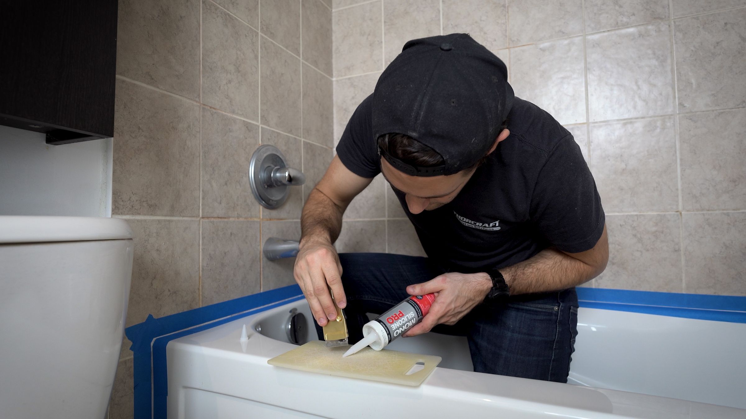 Fixing Moldy Caulking in the Bathroom : 12 Steps (with Pictures ...