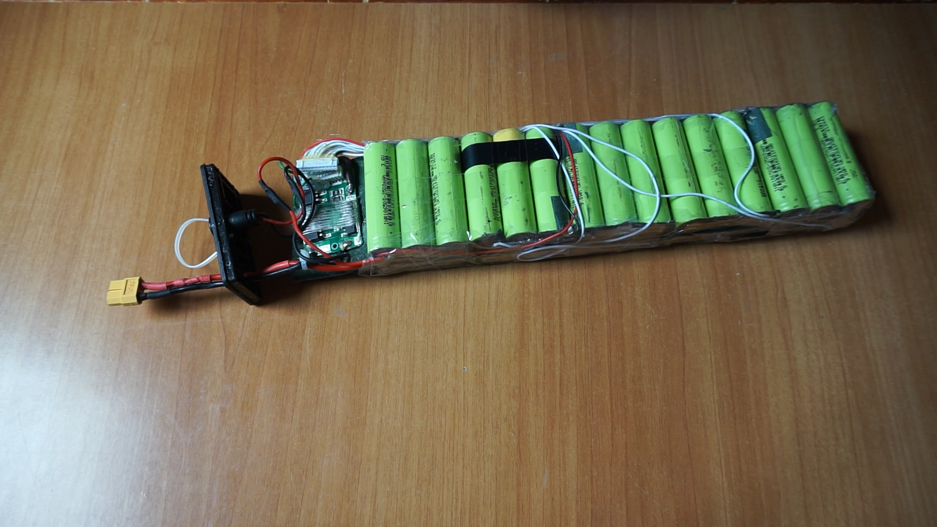 How to Balance a Battery Pack With USB or the Traditional Method ...