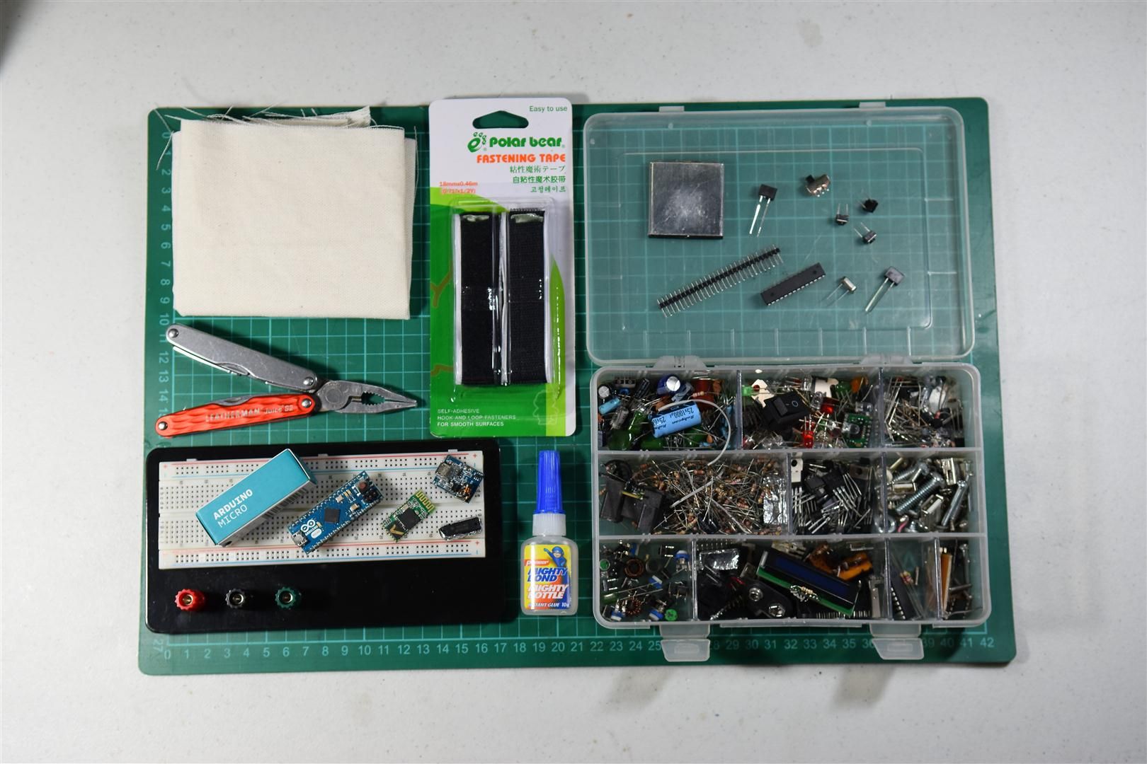 HealthBand: a Remotely Monitored Health Status Bracelet : 17 Steps ...