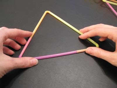 Bell Tetrahedral Kite : 9 Steps (with Pictures) - Instructables