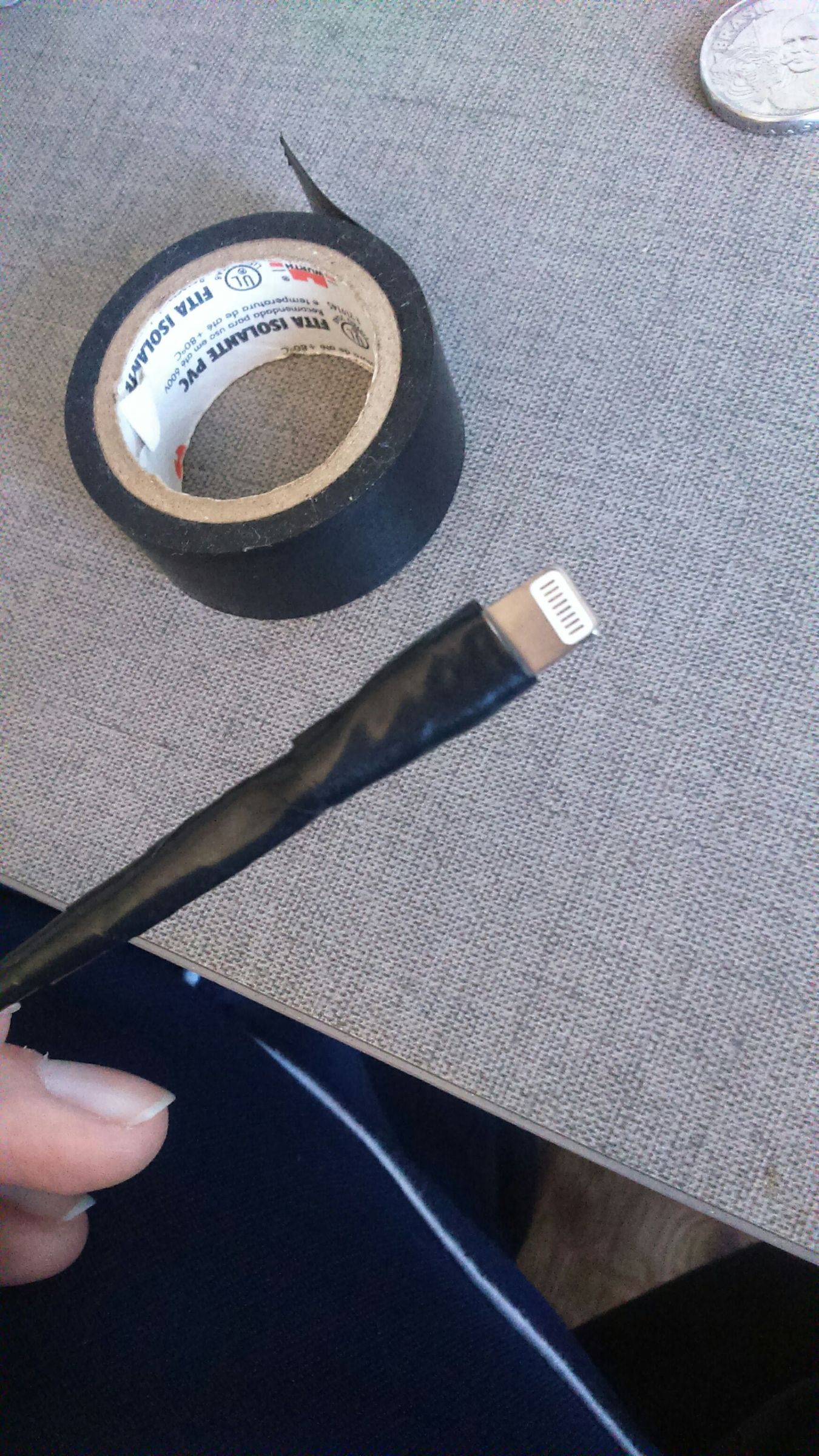 How to Fix the Cable Lightning Apple : 4 Steps (with Pictures ...