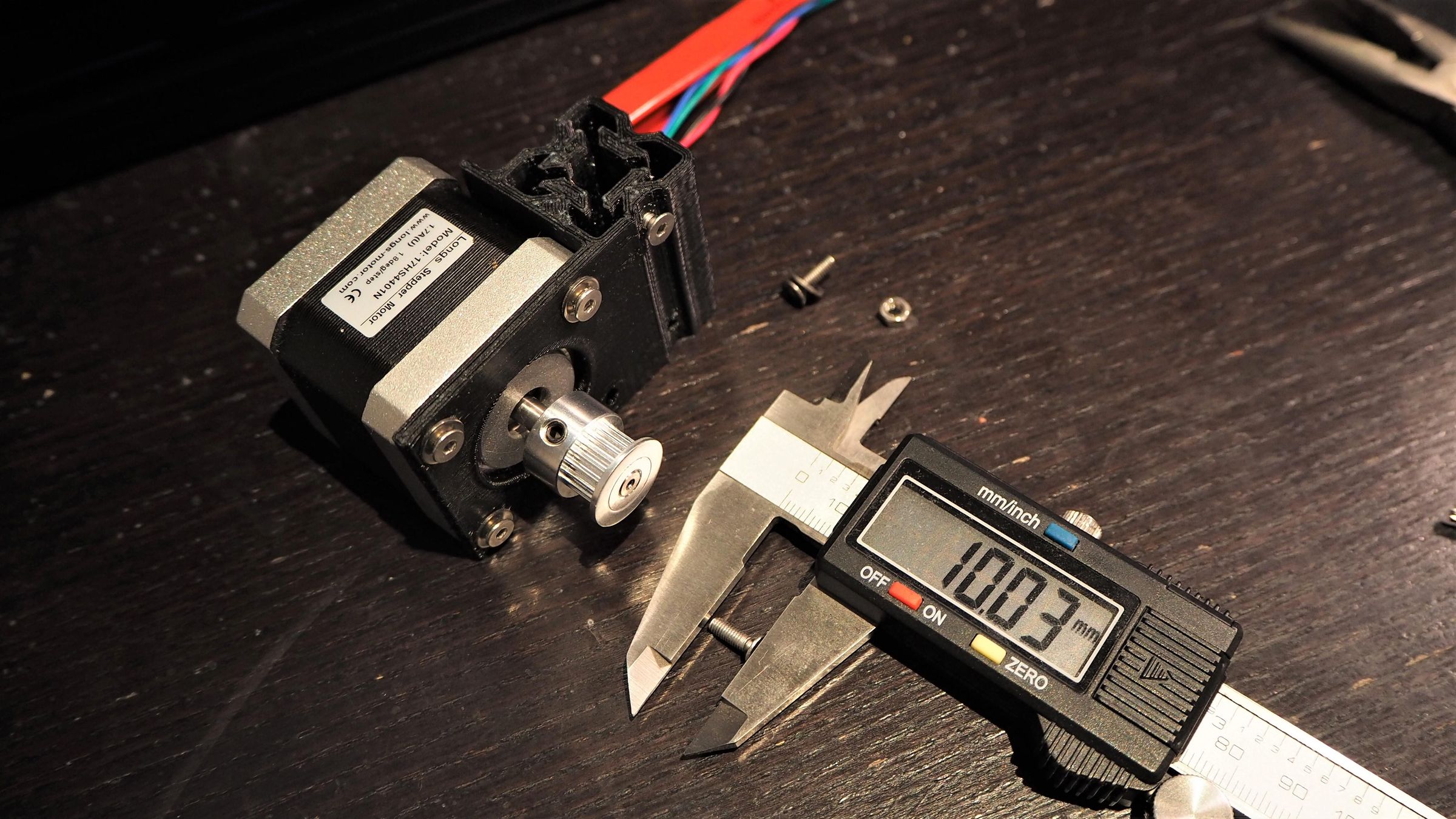 Build a Robot That Creates Art : 6 Steps (with Pictures) - Instructables