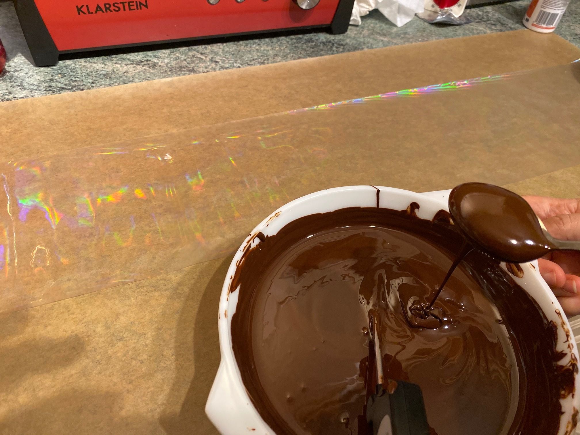 Holographic Rainbow Chocolate : 6 Steps (with Pictures) - Instructables