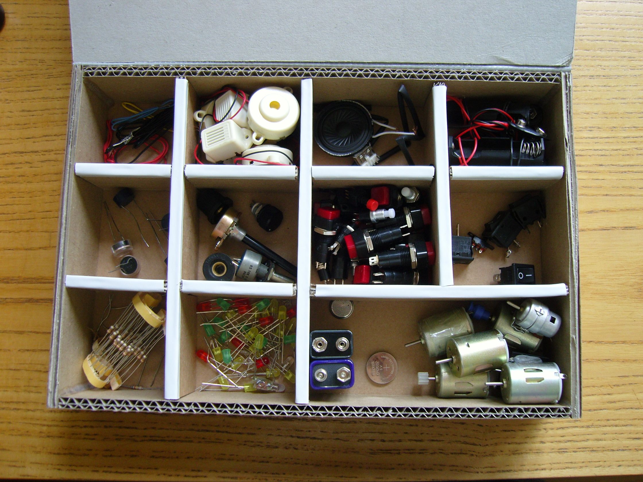Cardboard Component Storage : 7 Steps (with Pictures) - Instructables