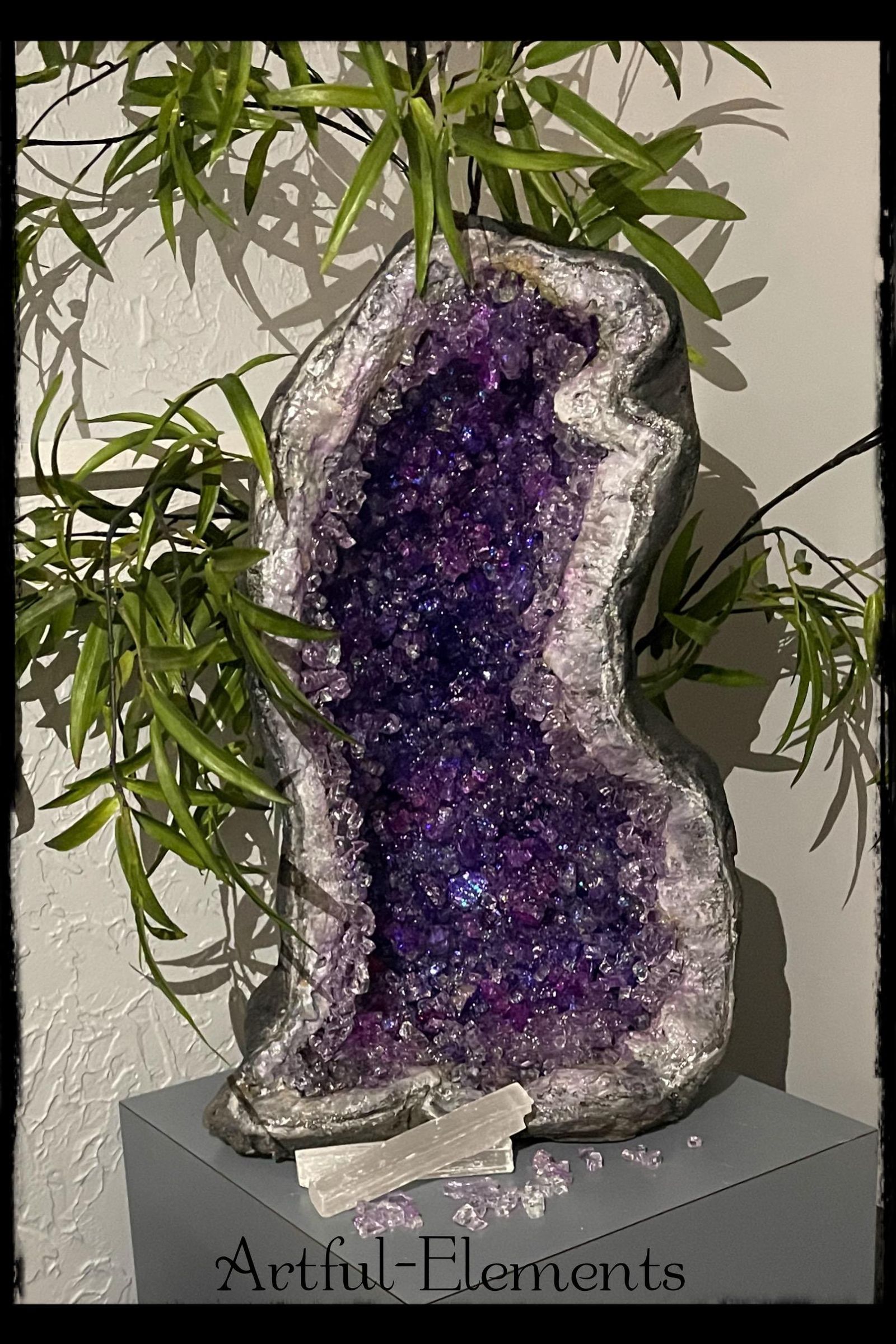 Fake Geode W/ Jazzy Glass : 9 Steps (with Pictures) - Instructables