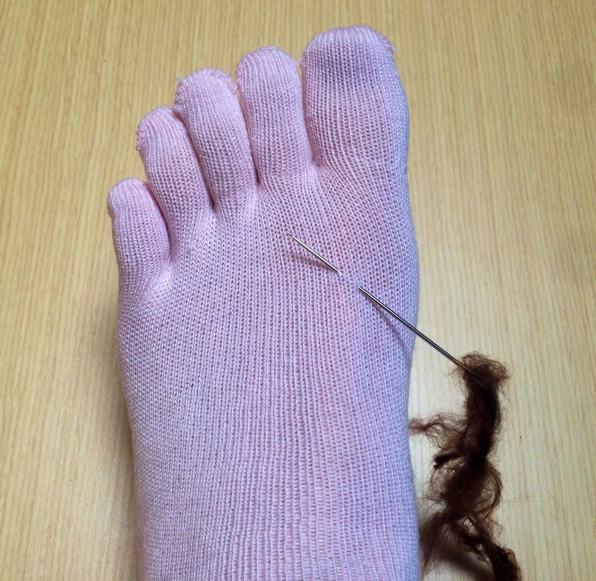 5-minute Quick Hobbit Feet : 4 Steps (with Pictures) - Instructables