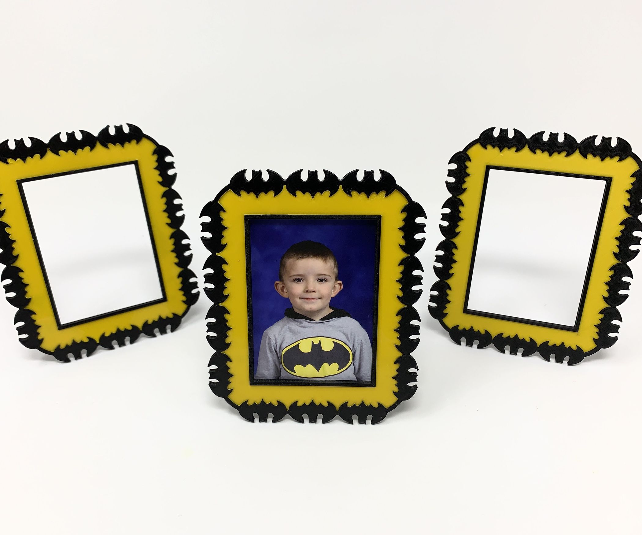 "Batman" Themed Picture Frame - Instructables