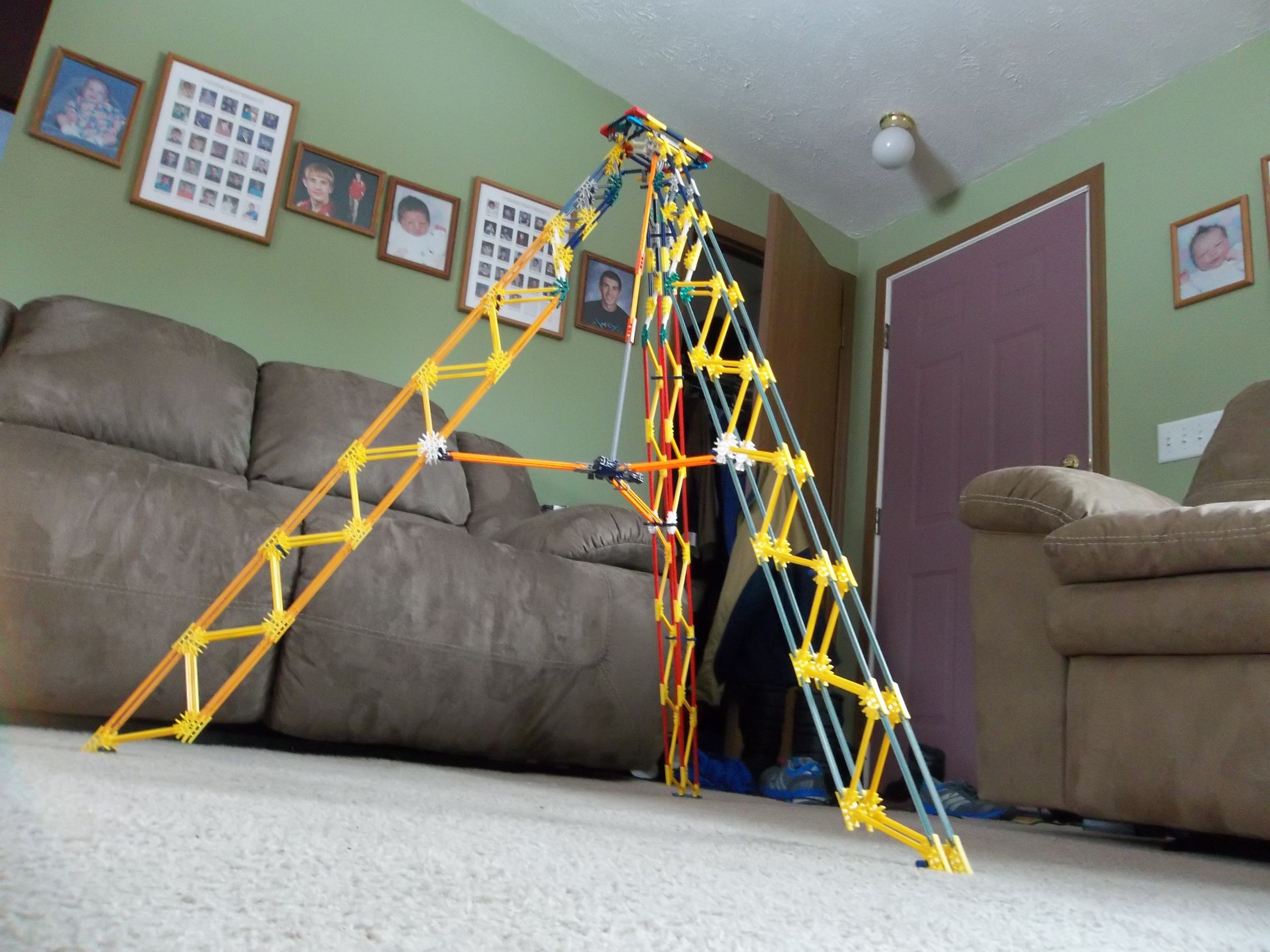 Easy Folding Tri-pod : 6 Steps (with Pictures) - Instructables