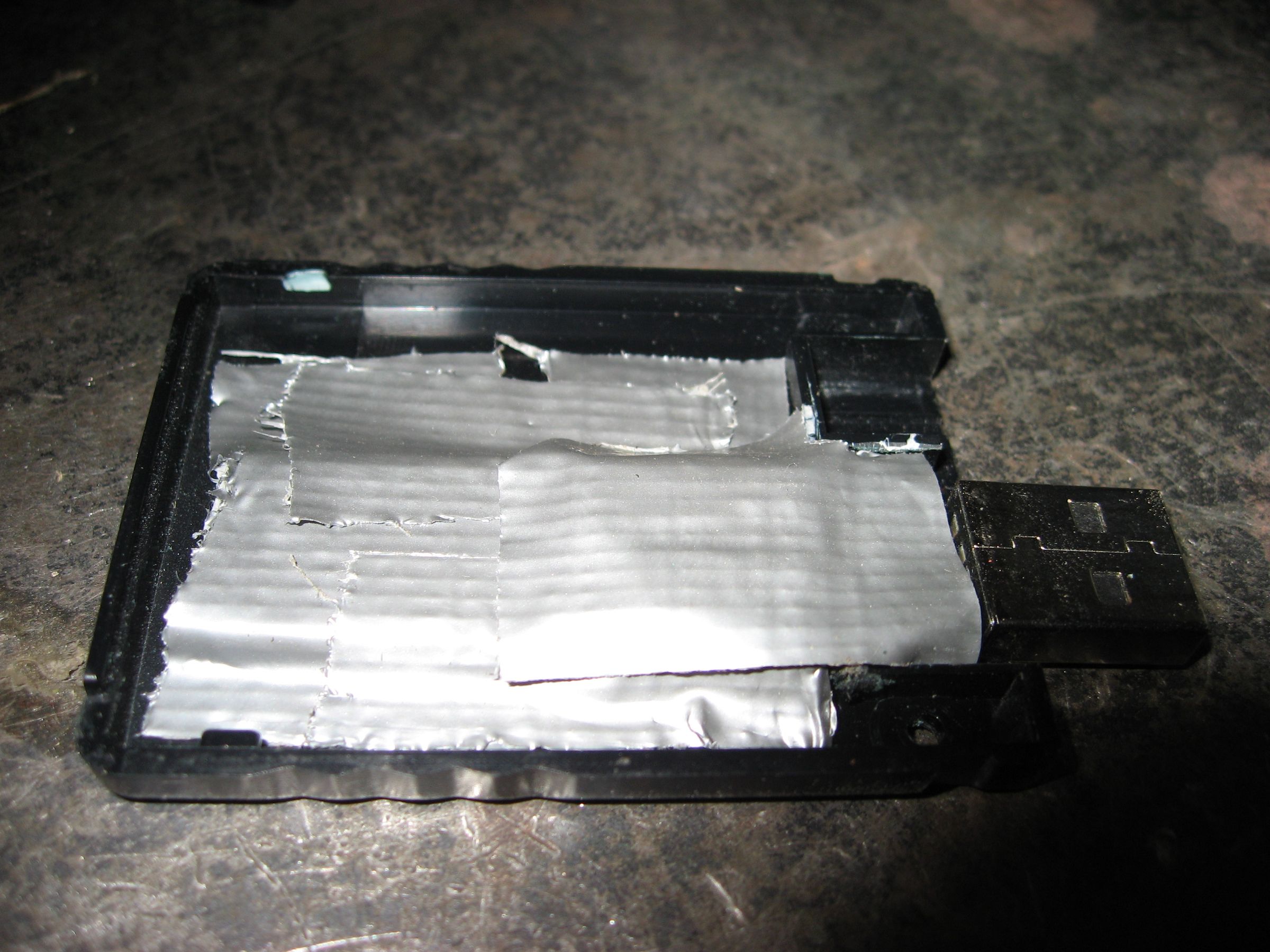 Flash Drive in a Memory Card (PS2) : 3 Steps - Instructables