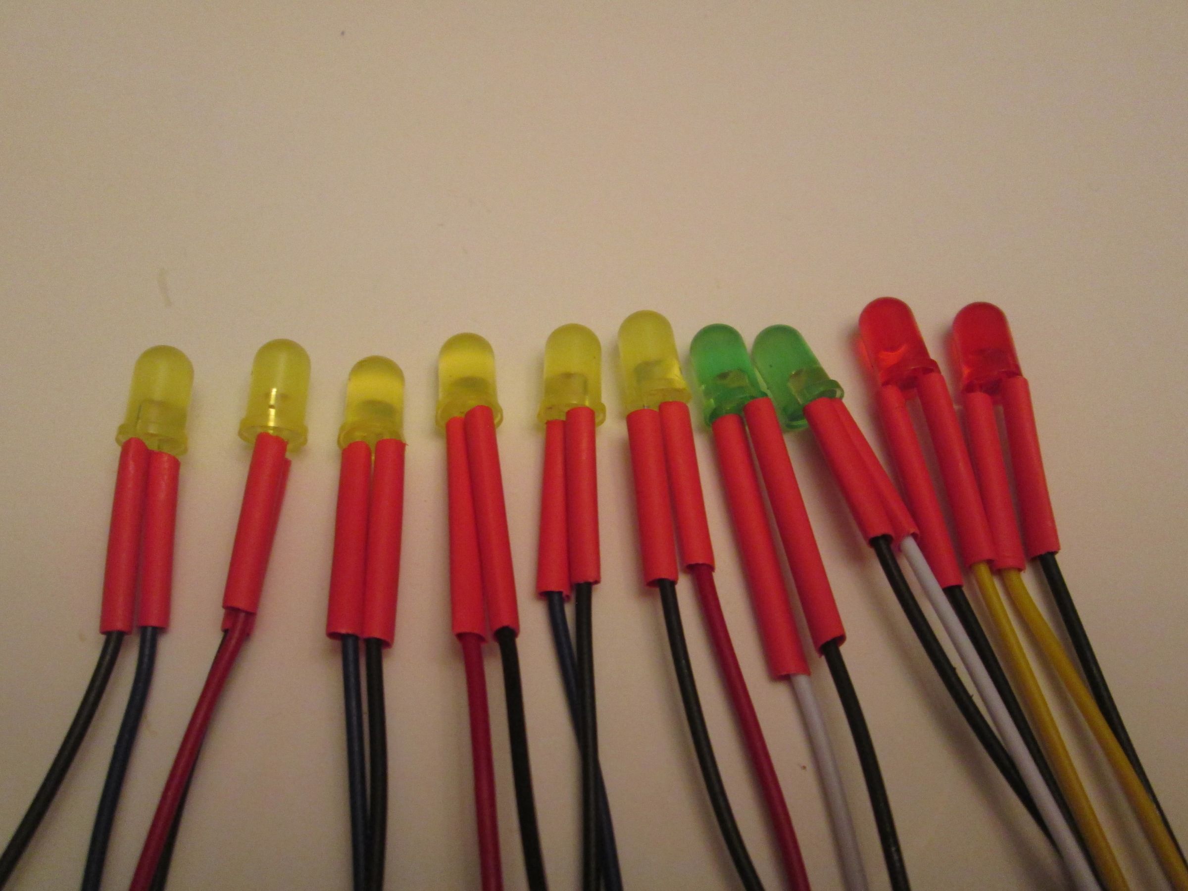 R/C Car Drag Racing Lights : 3 Steps - Instructables