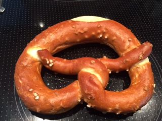 German Lye Pretzel( Laugen Brezel) : 5 Steps (with Pictures ...
